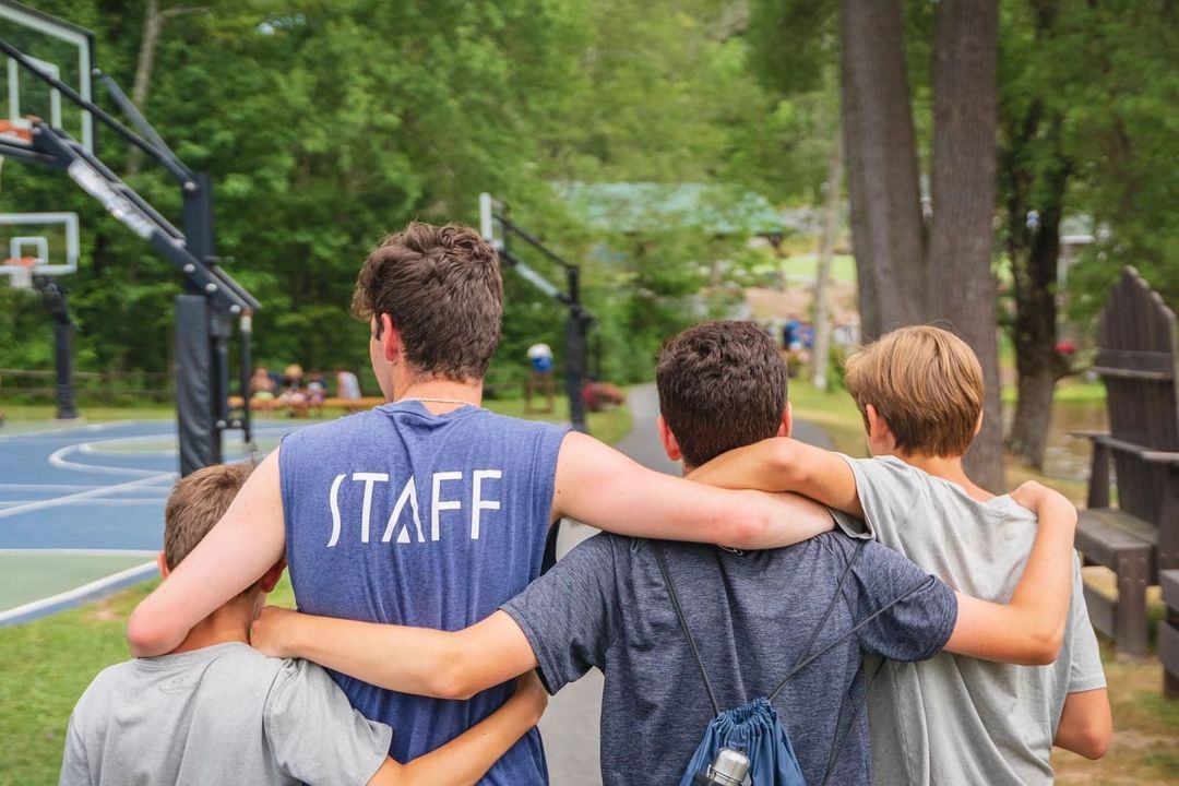 Summer Camp in America | Work Abroad in USA - Smaller Earth