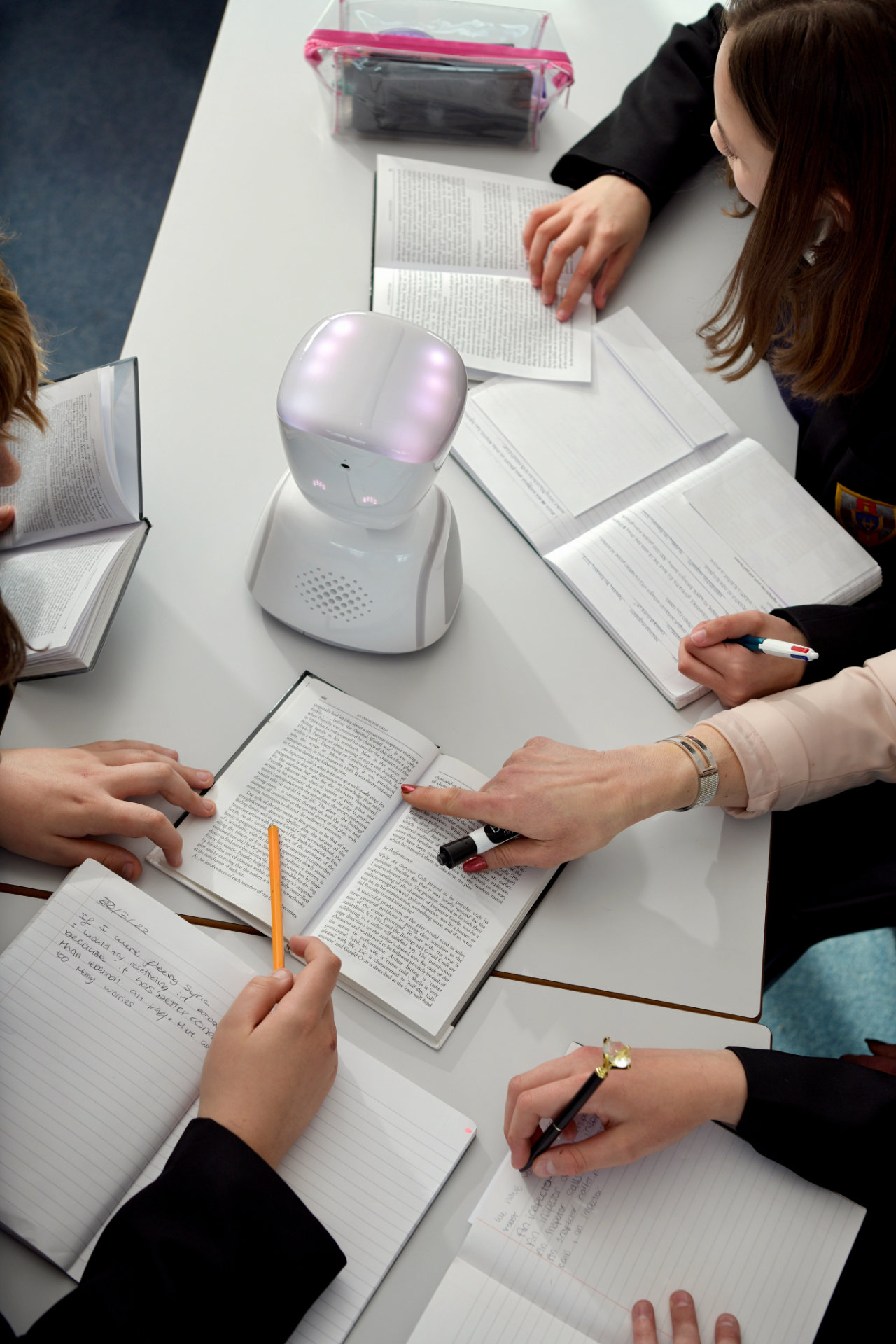 AV1 by No Isolation | Reduce school absence with AV1 telepresence robots