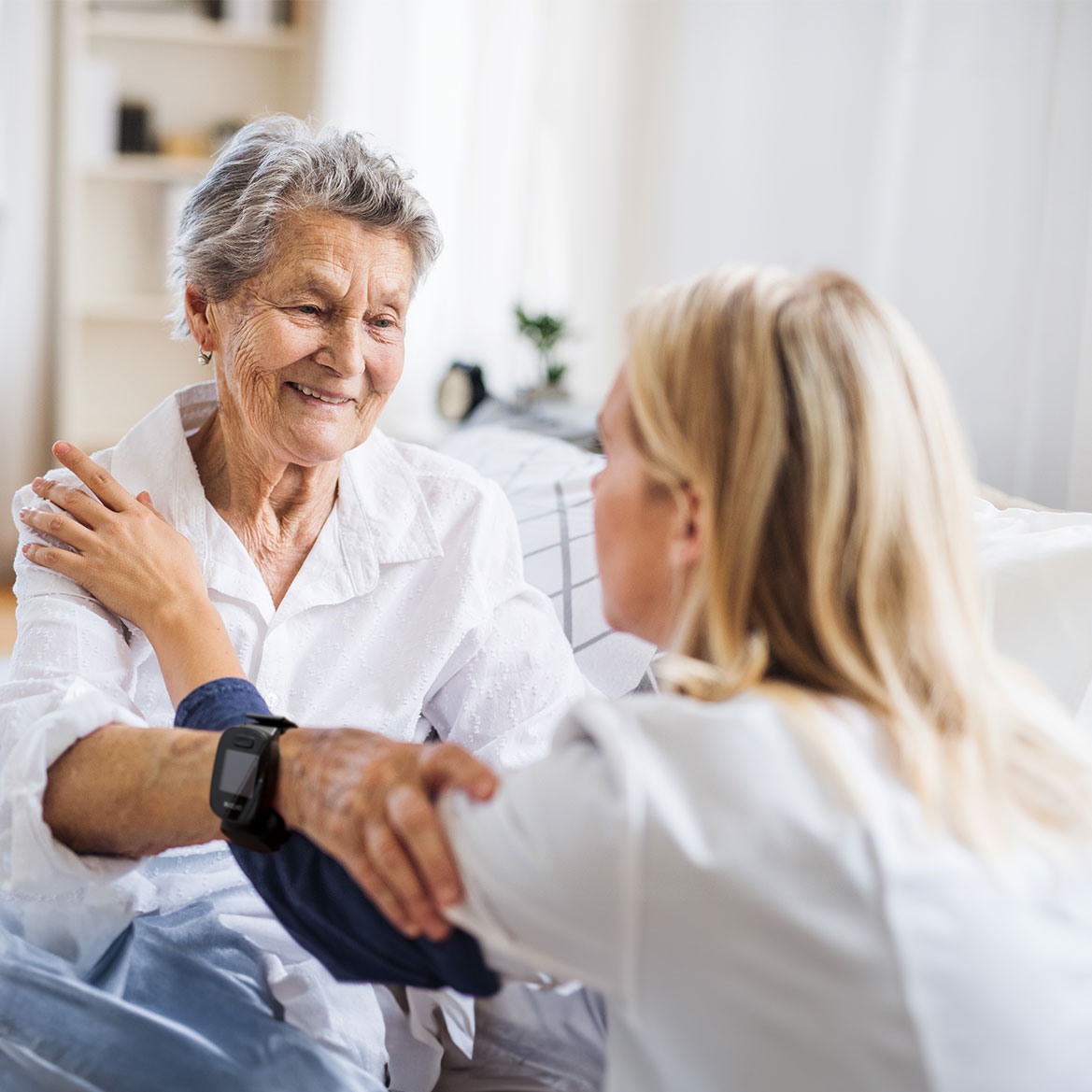 Advanced Elderly Health Monitoring Technology: BioLink Stystems