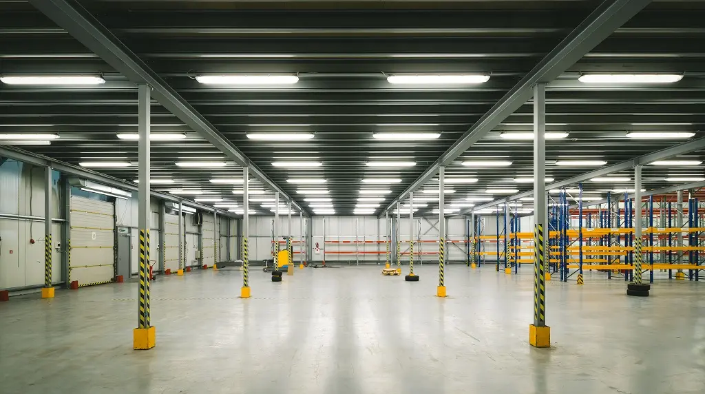 Painting a Warehouse for Better Performance: Everything You Need to ...