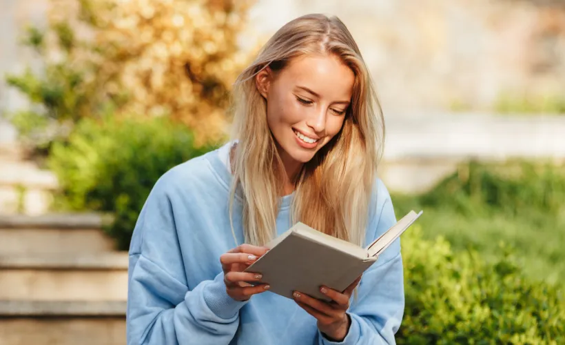 Tok Tok Language Club