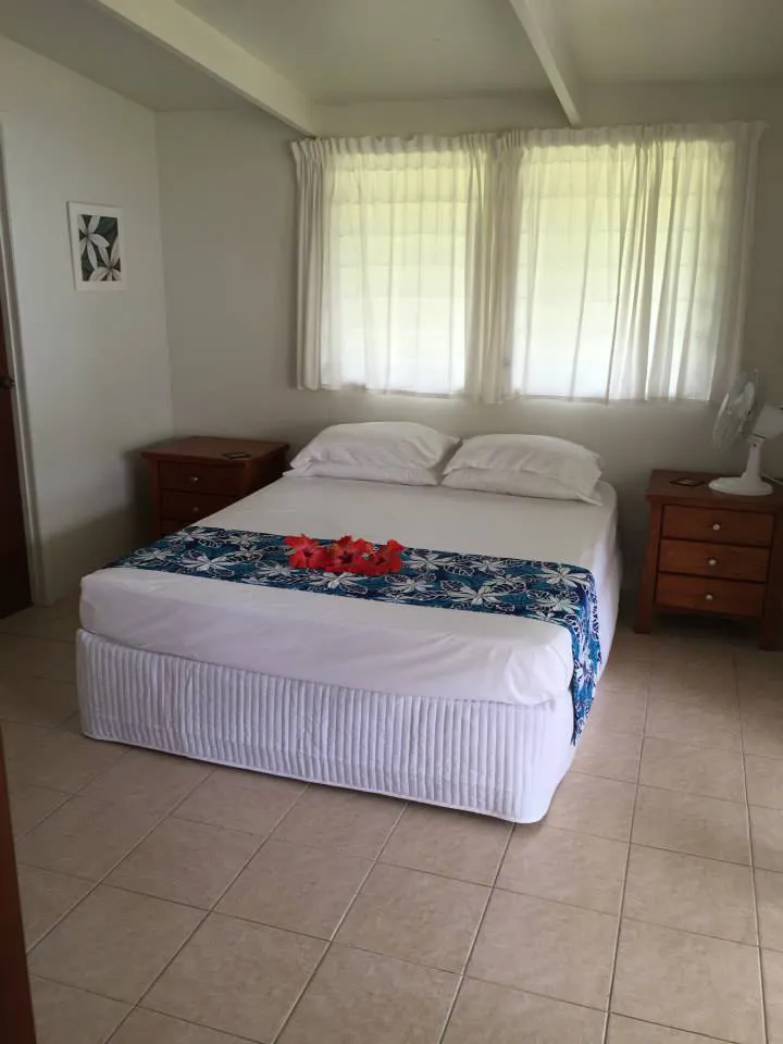 Betela Beach House: Beachfront Home/Stay in Arorangi, Rarotonga with ...