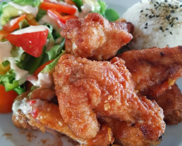 Local Grinds: Authentic Asian, Polynesian, Cafe, and Pizza Restaurant ...
