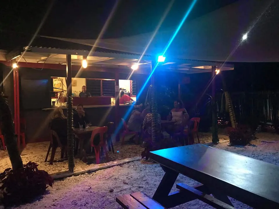 Tavake Cafe: Charming Dining in Arutanga, Aitutaki | Breakfast, Lunch ...