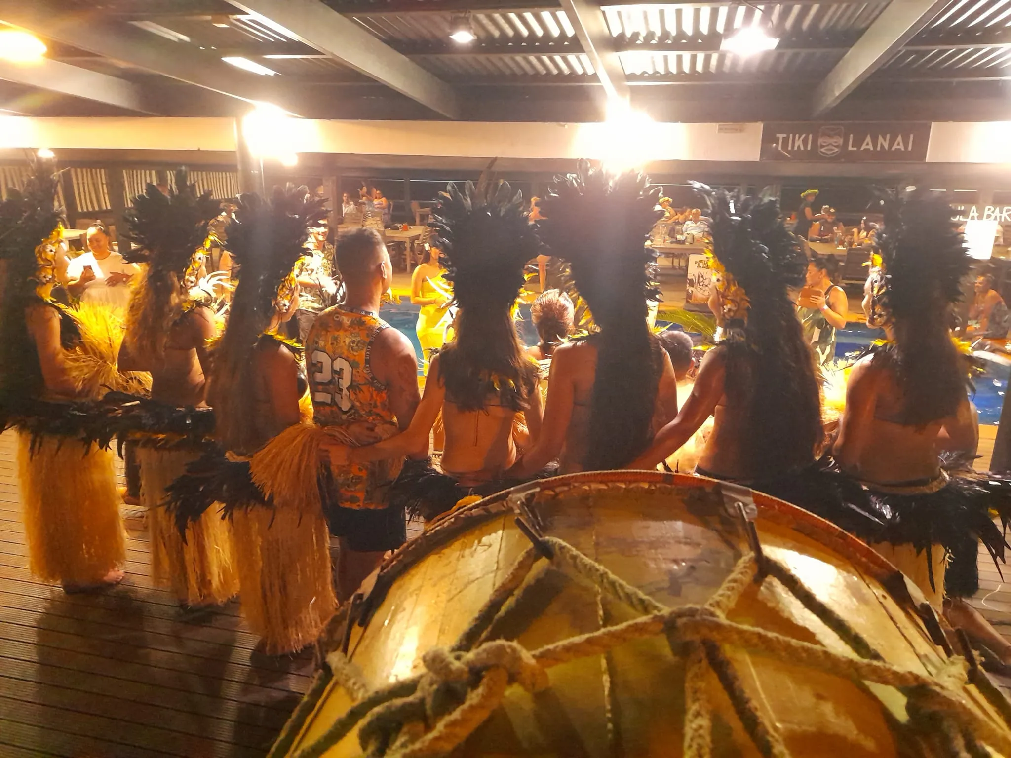 The Islander Restaurant & Hula Bar: A Culinary Delight in Avarua ...