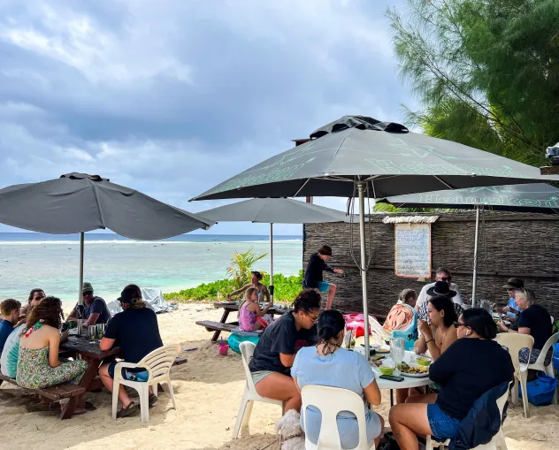 Beachfront Dining in Arorangi, Rarotonga | Crusoe's Restaurant & Wilson ...