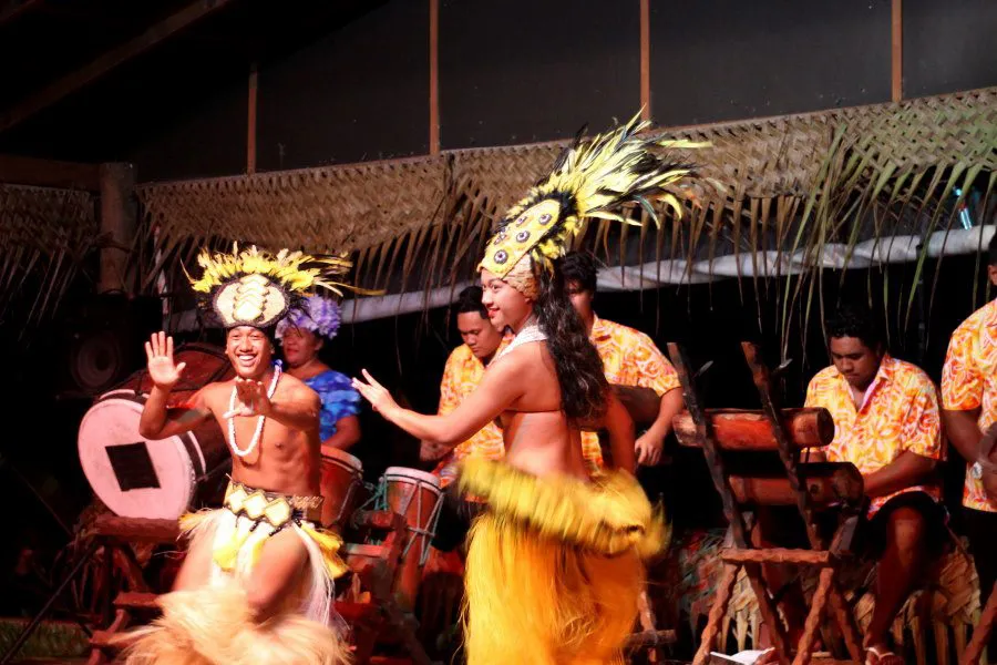Sunset Show & Feast at Highland Paradise: Authentic Cook Islands ...
