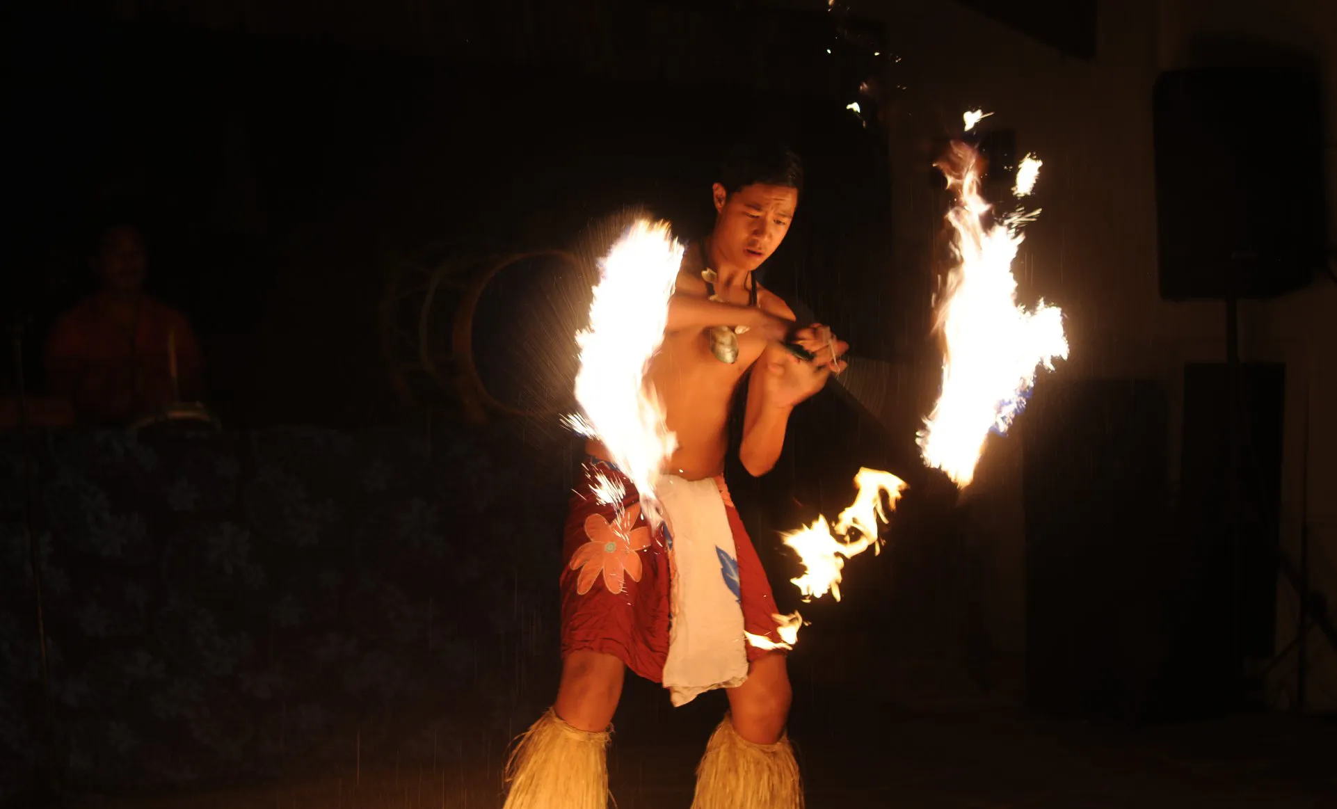 Island Night & Buffet Dinner at Crown Beach Resort: Cultural Experience ...