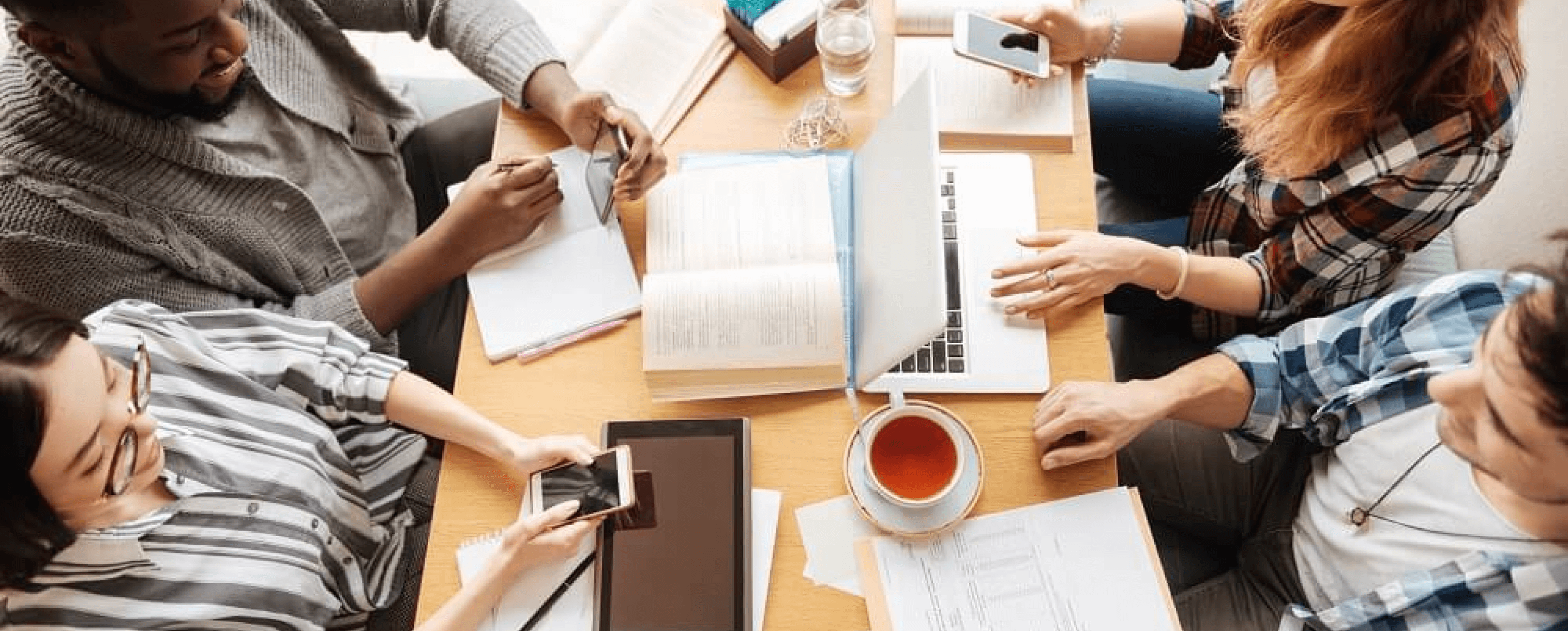 Digital Transformation: an endless (r)evolution?