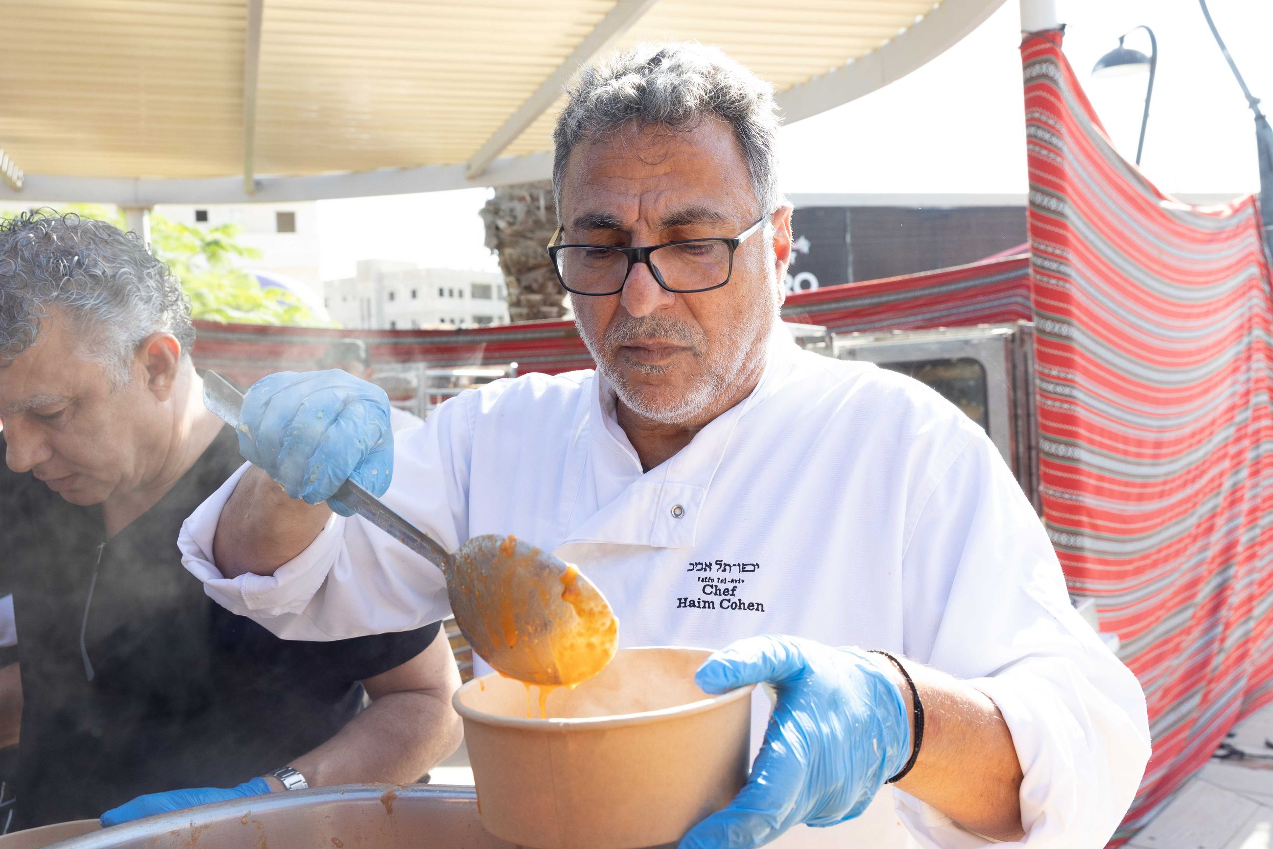 Chef Haim Cohen's food trucks: serving soldiers, medical teams and ...