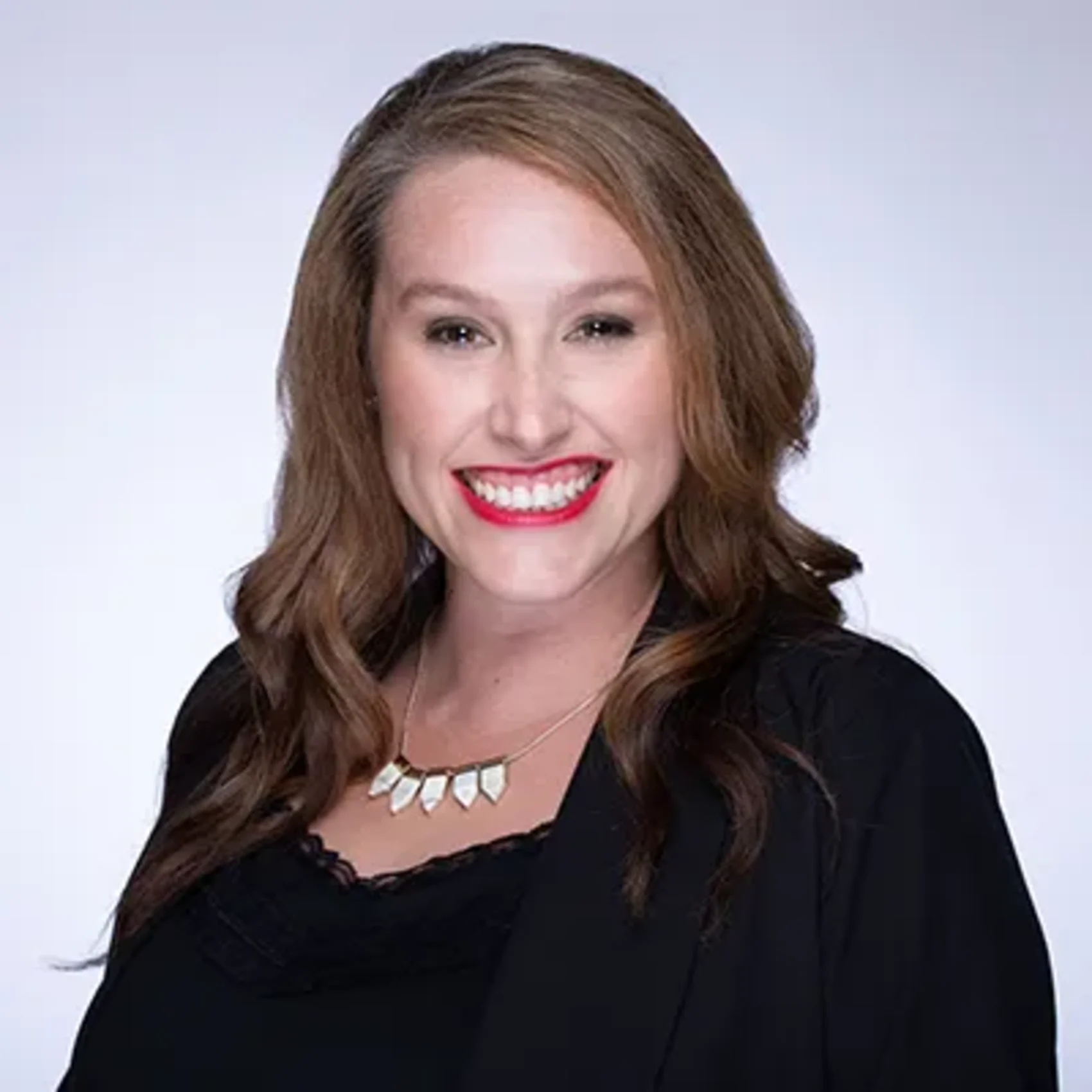 Julia Dent, RDH | Fortune Management