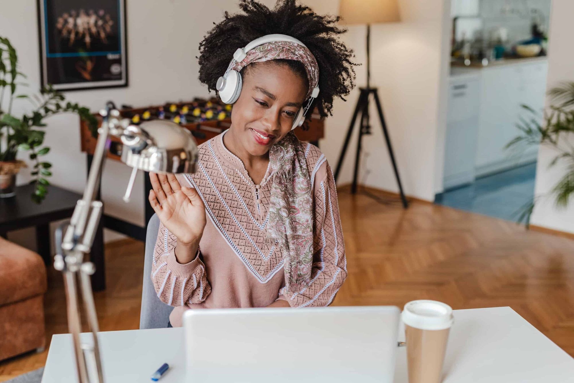 How to Get Paid for Reels on Instagram & Facebook