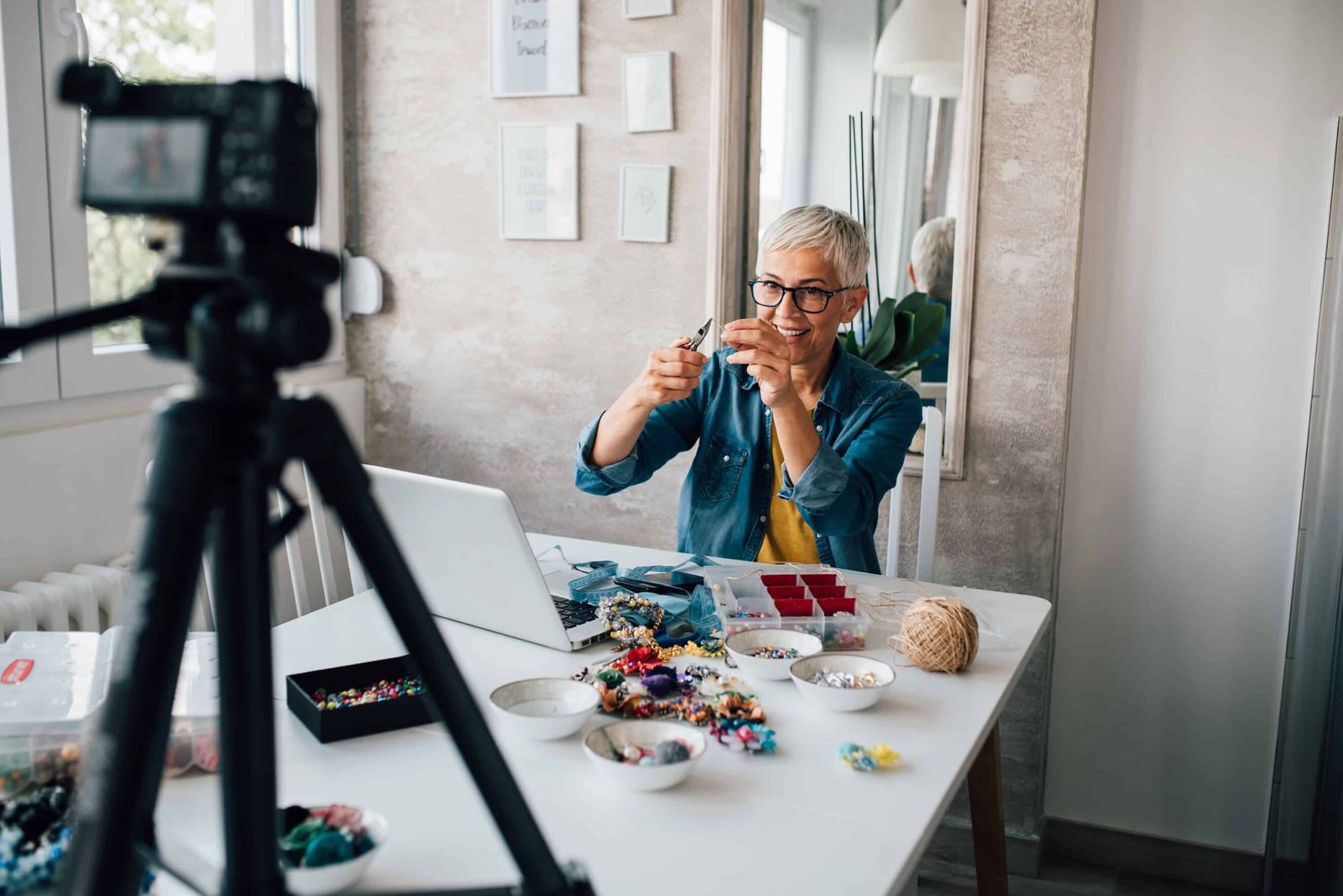 TikTok Money Calculator: Estimate Your Earnings - teachable:blog