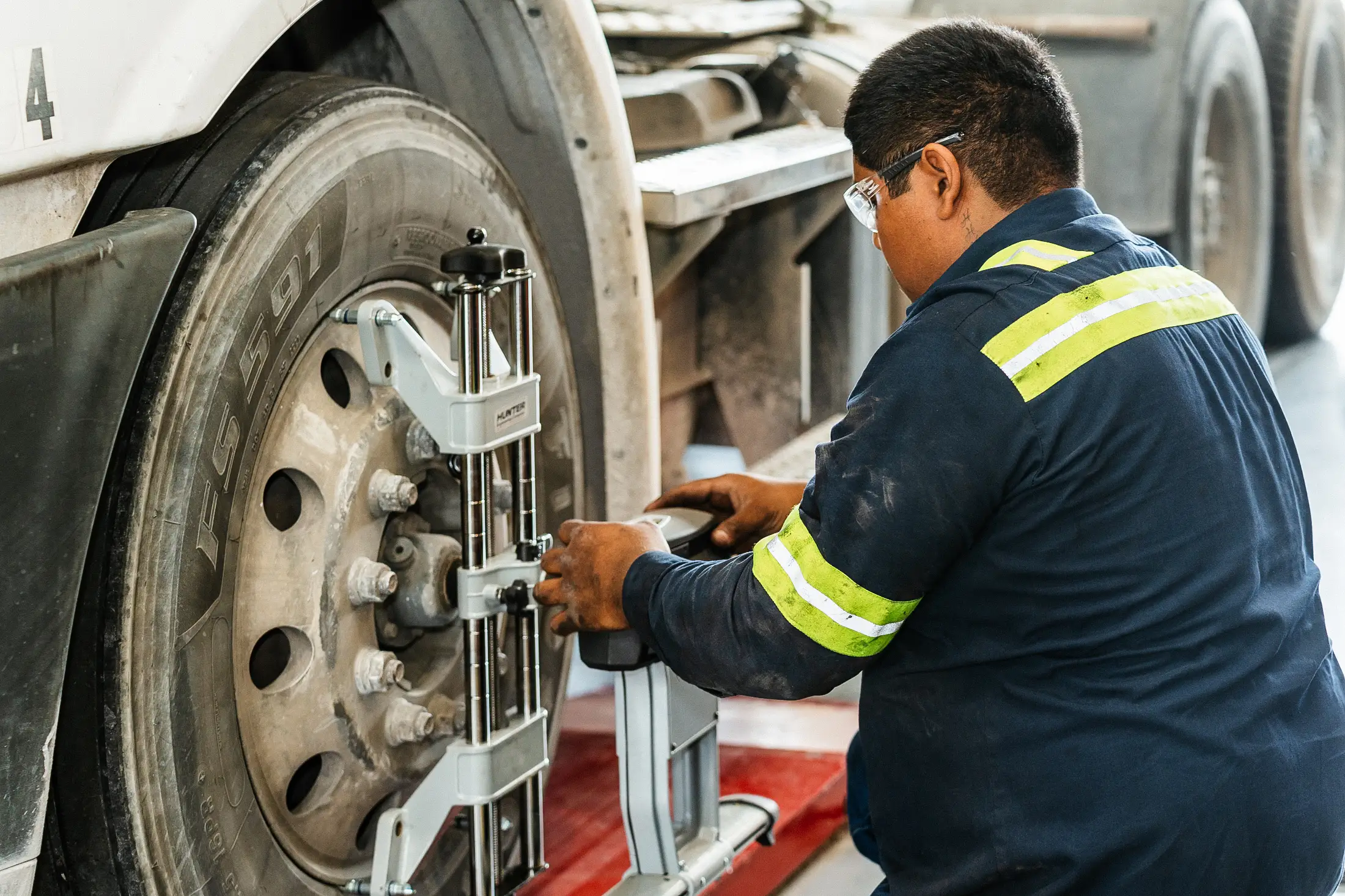 Truck Wheel Alignment Services in Rockwall, TX | 205