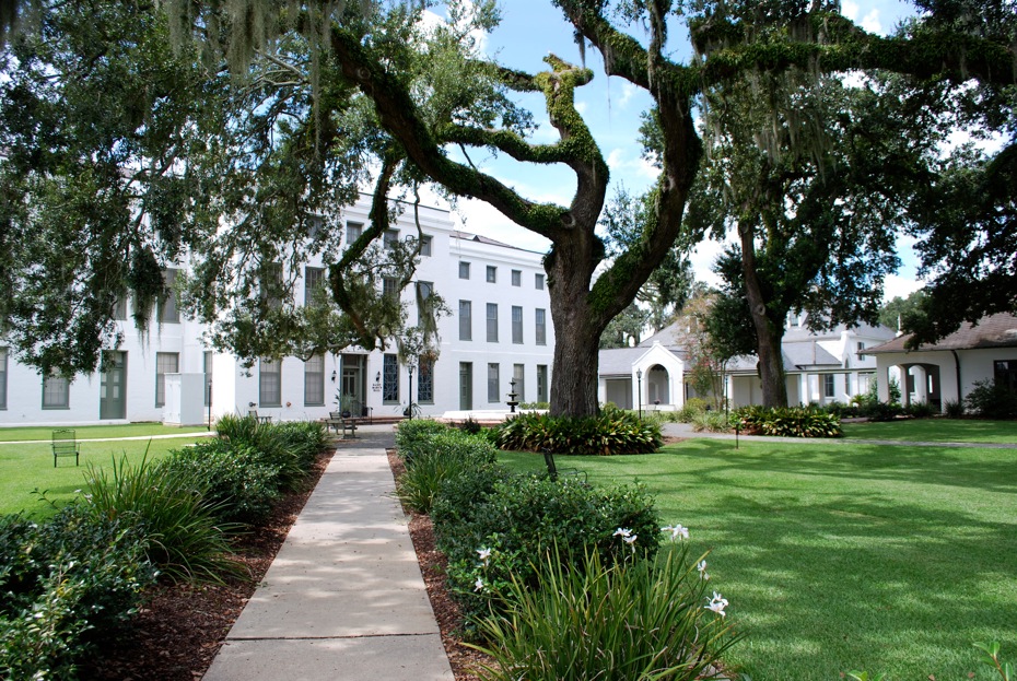 Manresa House of Retreats - Jesuit retreat center in Louisiana
