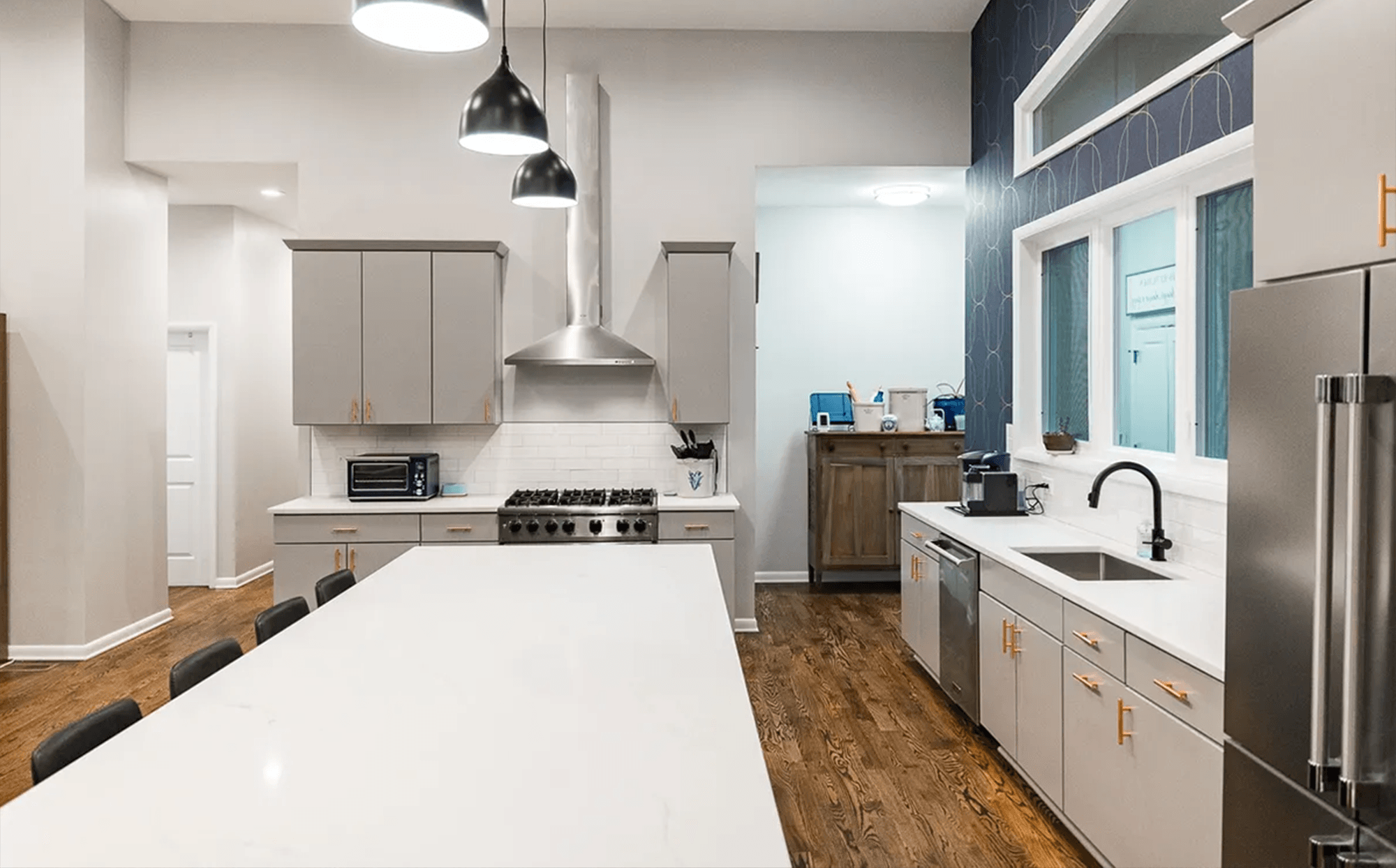 Bedrock Countertops - Custom Countertop Fabricator