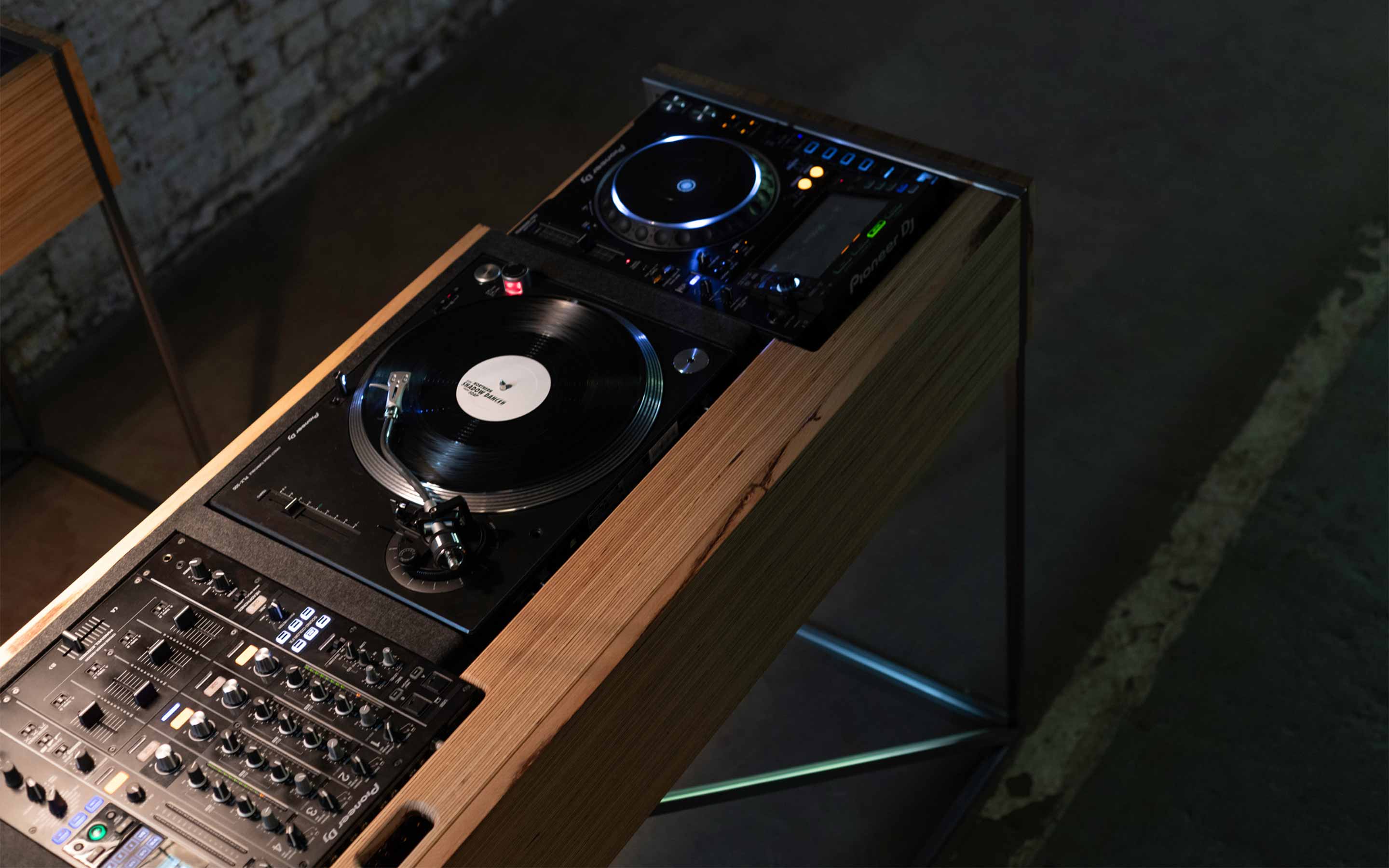 Audio & DJ Furniture | STUDIO SPC