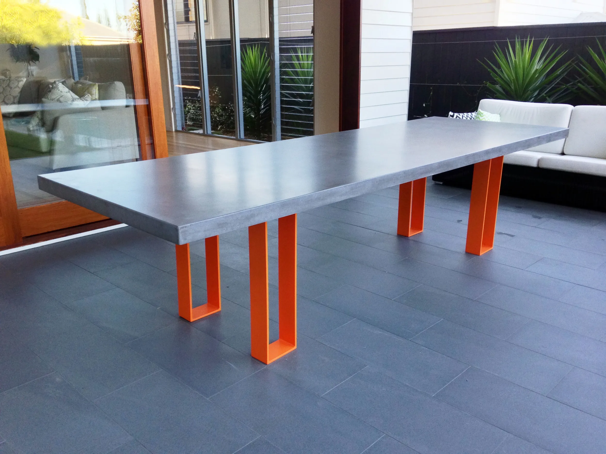 Polished concrete tables | Top rated polishing coffee / dining tables
