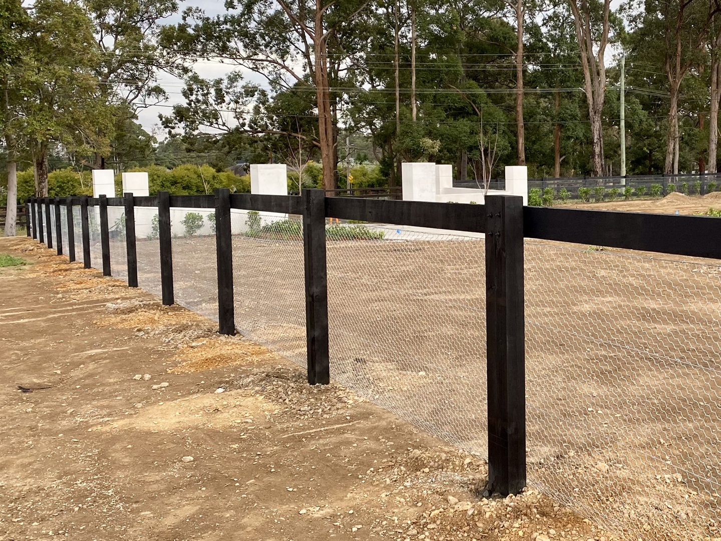 Face-Fixed Post & Rail Fencing - Archix