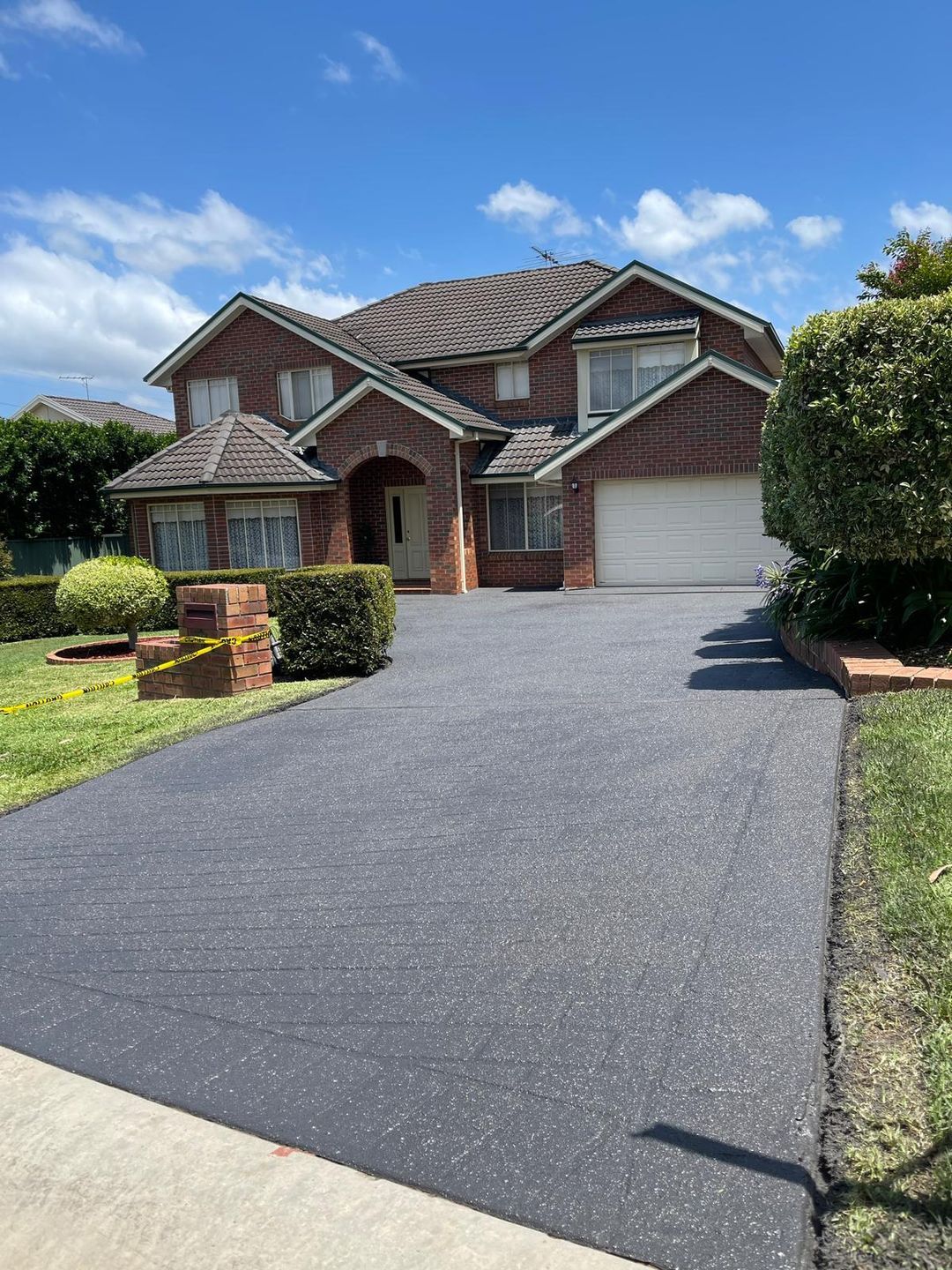 Iconic Concrete Resurfacing - Expert Solutions for Homes & Businesses