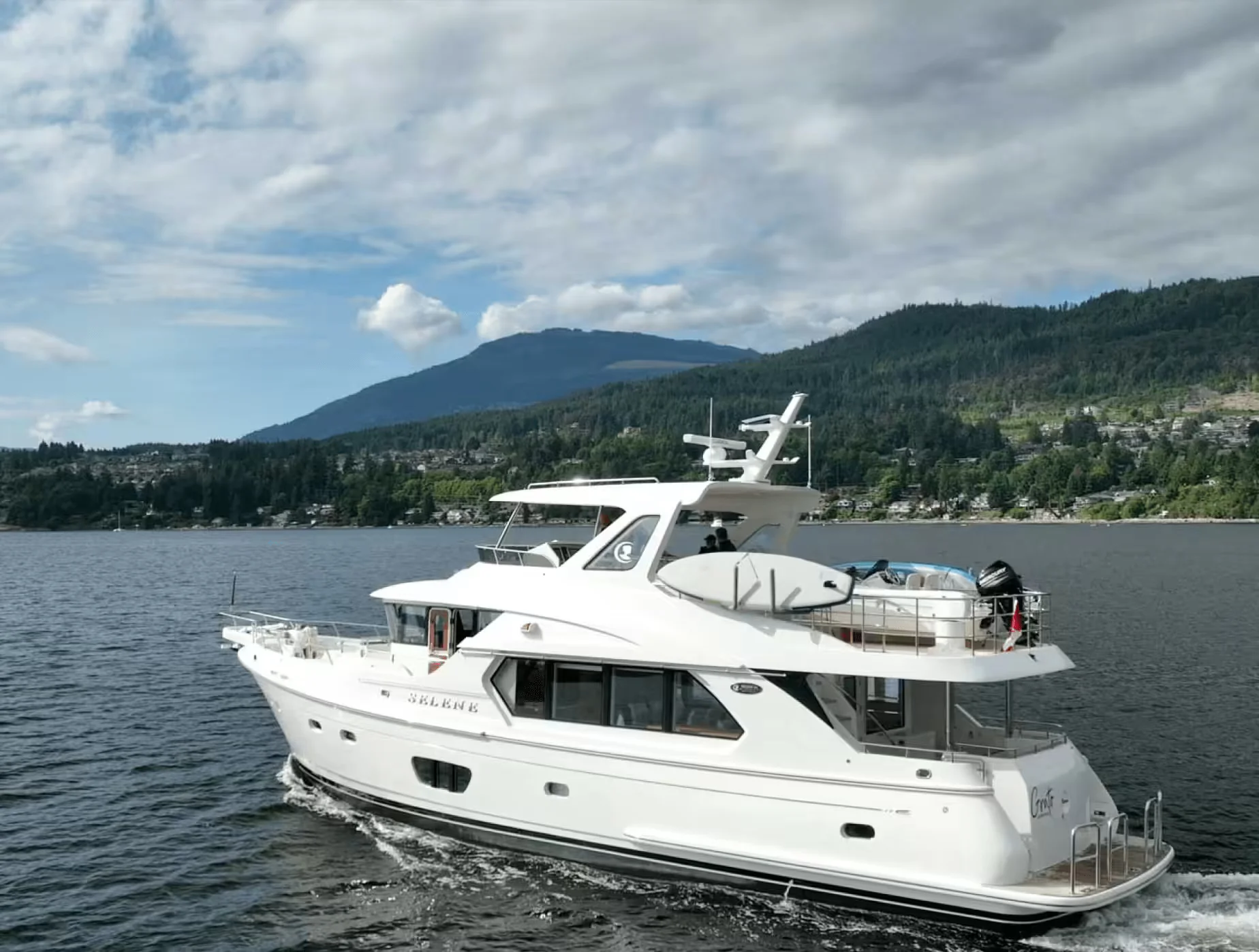 Selene Yachts Americas | Ocean-Going Luxury Yachts