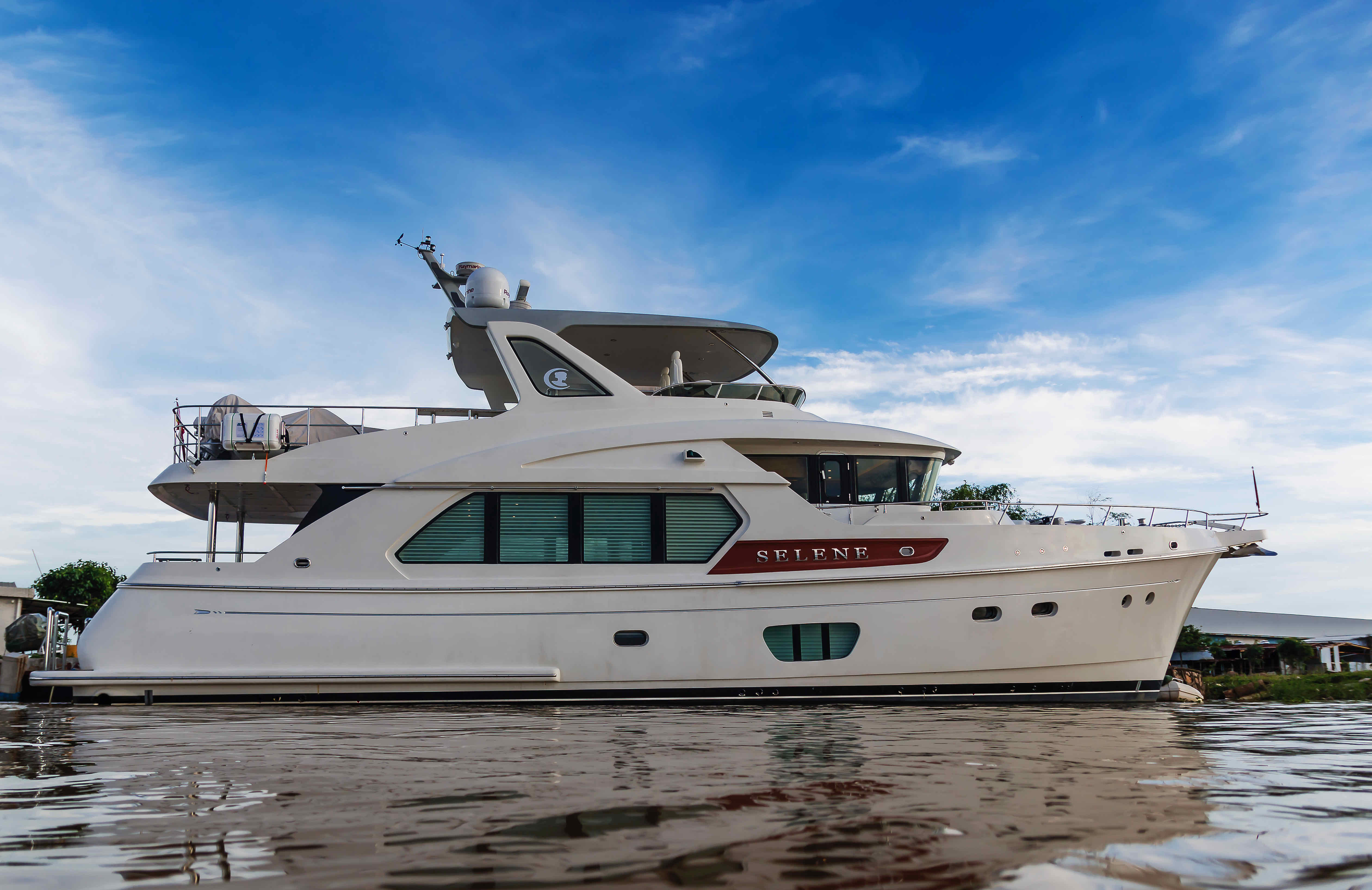 60 Ft Motor Yacht | Ocean 60 - Selene Yachts