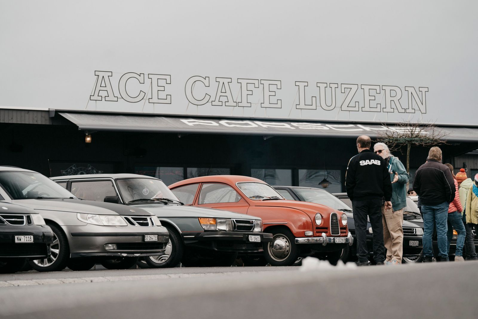 Events - Car meets und Oldtimer Treffen im ACE CAFE LUZERN Muscle cars