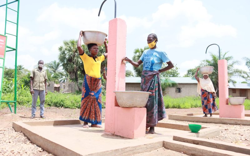 Ensemble, construisons des puits en Afrique | Life ONG