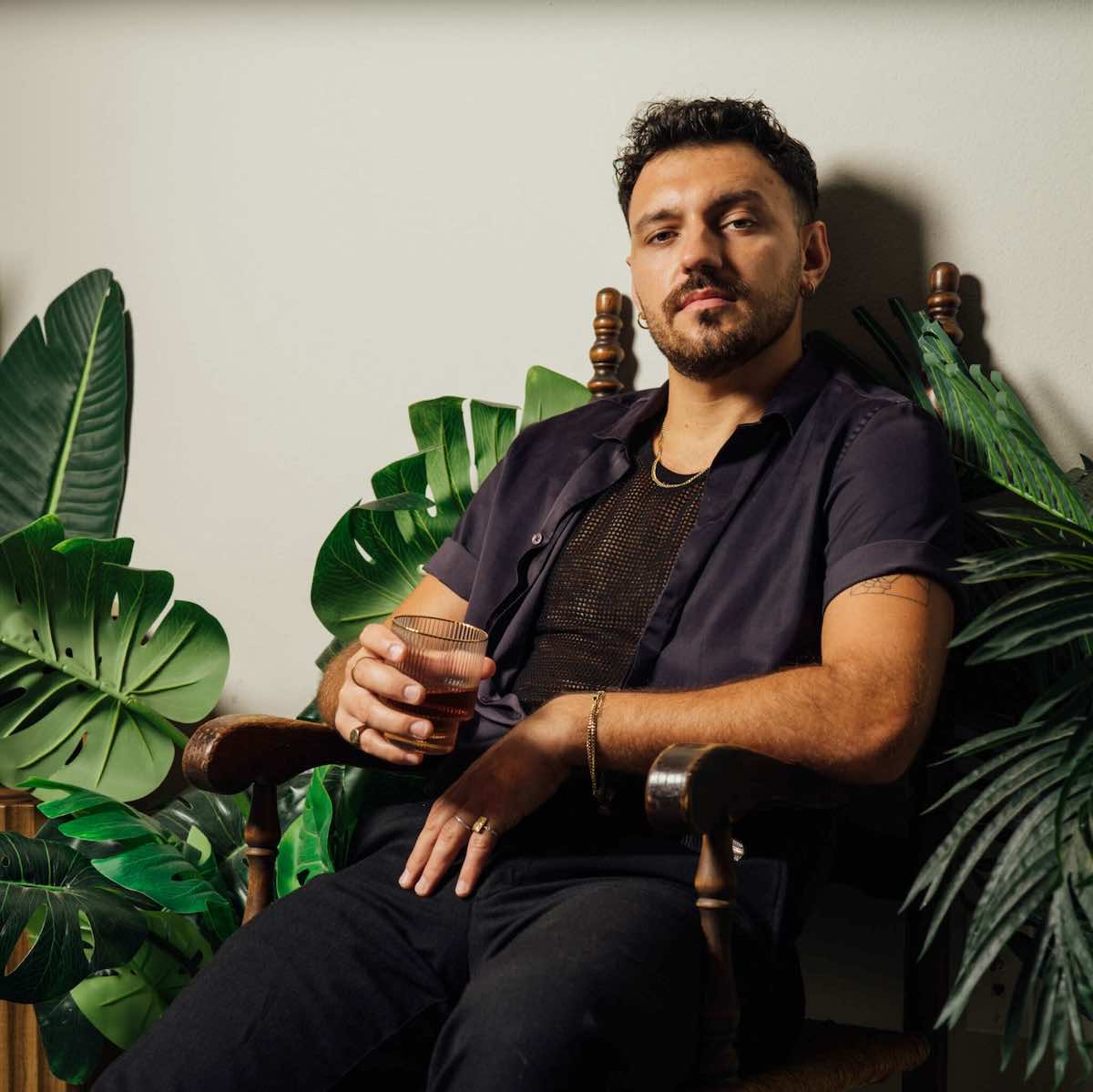 Seven Questions -MUSICIAN LEW APOLLO