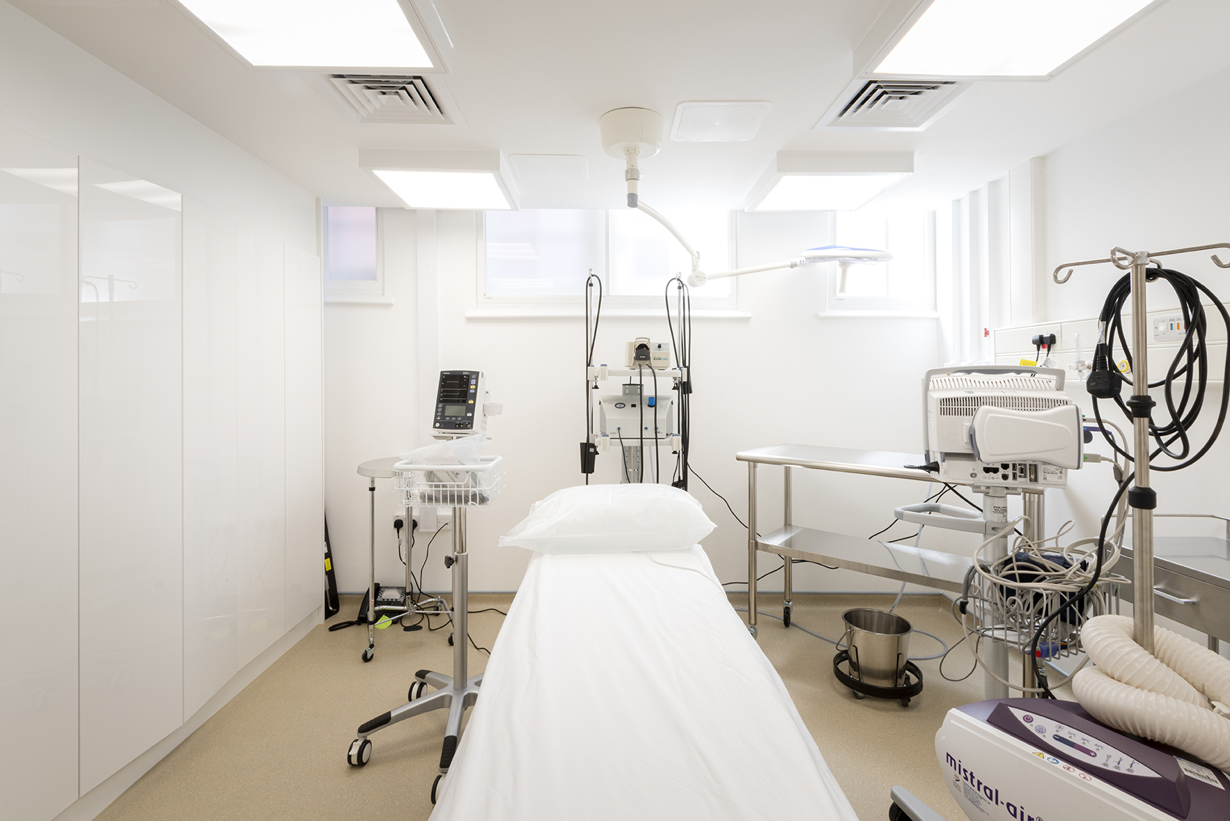 First UK clinic for high-end medical client