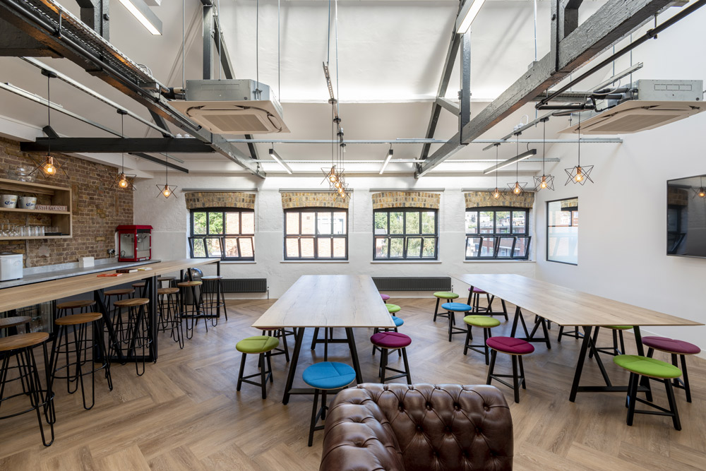 Blending a modern office into an iconic building