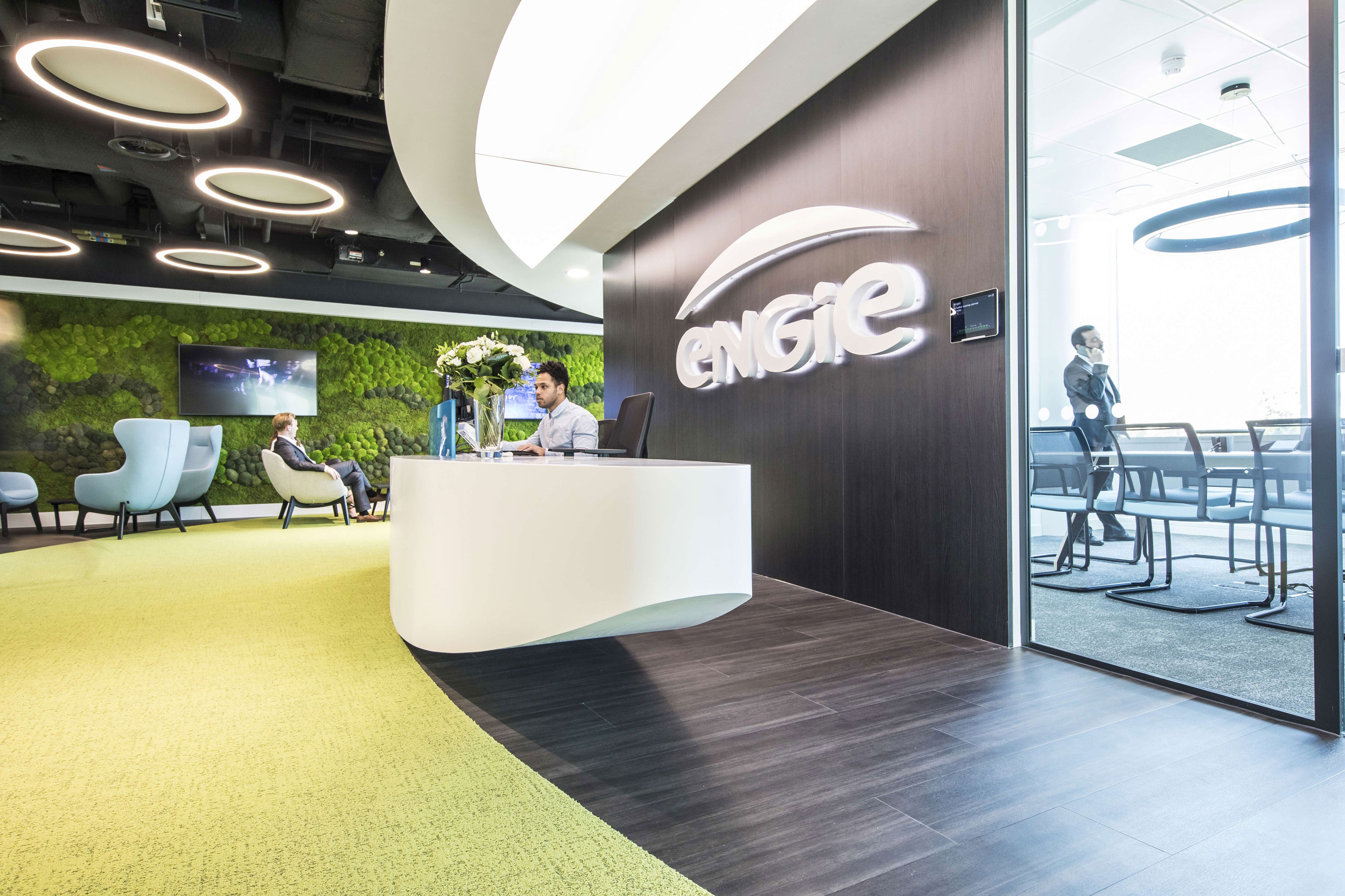 Enhancing staff engagement through the workspace