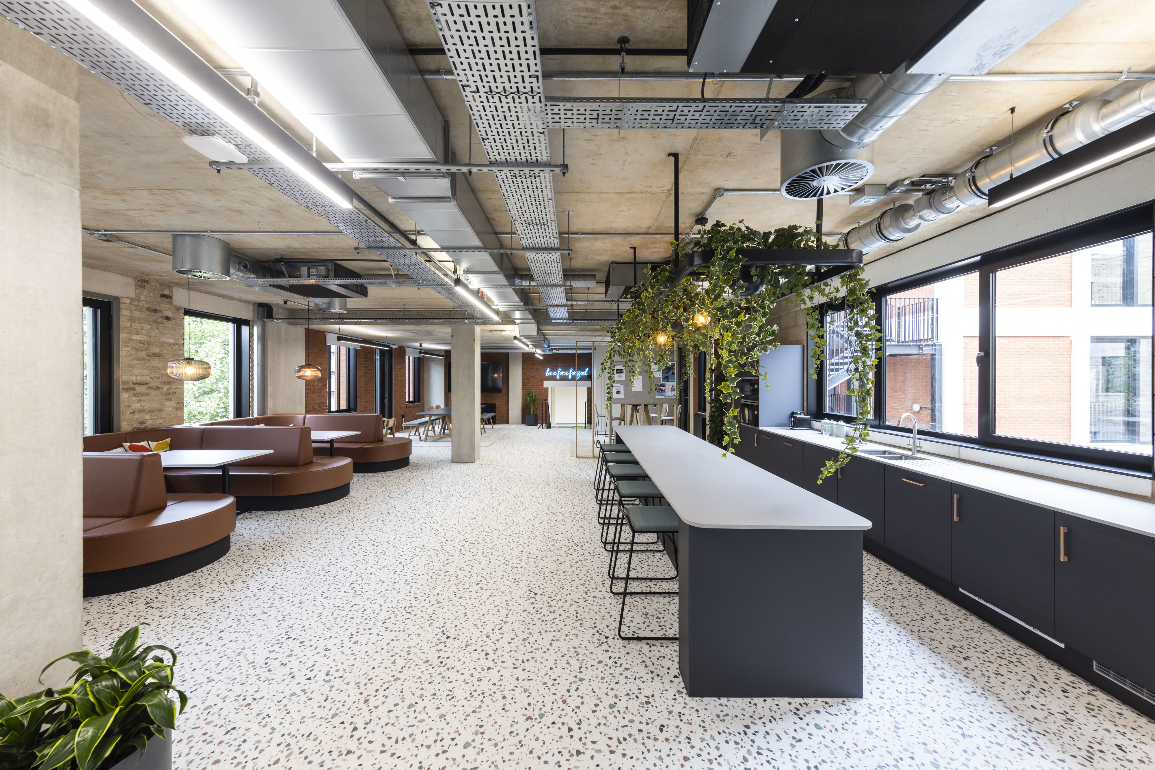 5 top reasons you should consider workspace change