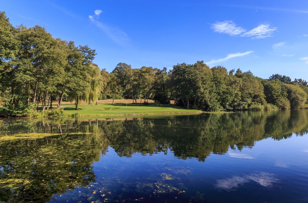 Silvermere Golf & Leisure | Surrey Golf Club & Driving Range