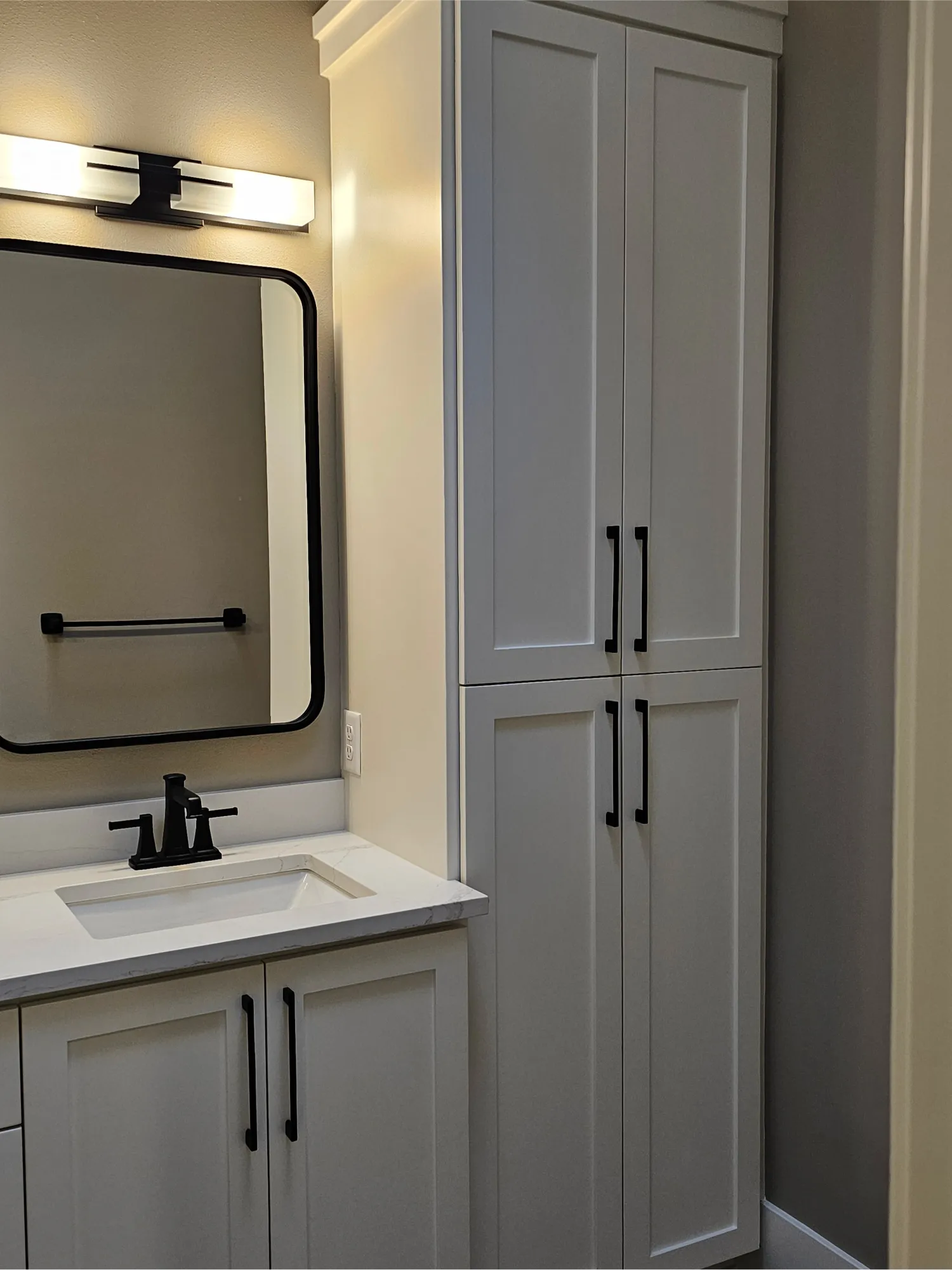 Our Bathroom Cabinetry Portfolio | Oak Grove Custom Cabinets - Crafting ...