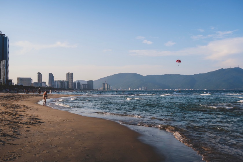 How to Vietnam for Two Weeks | Verna Gao