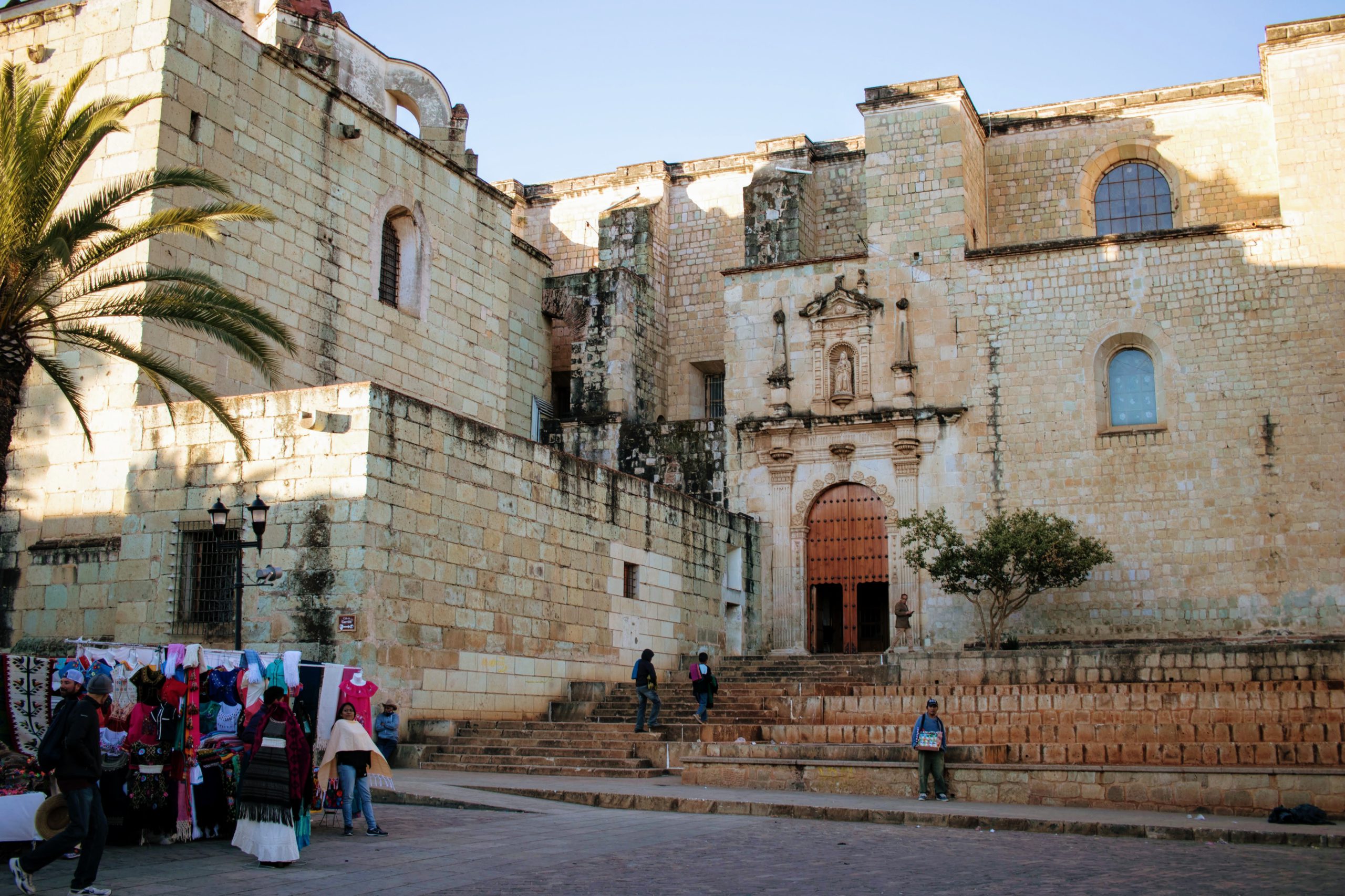 Oaxaca Tour among Forests, Handicrafts and Beaches
