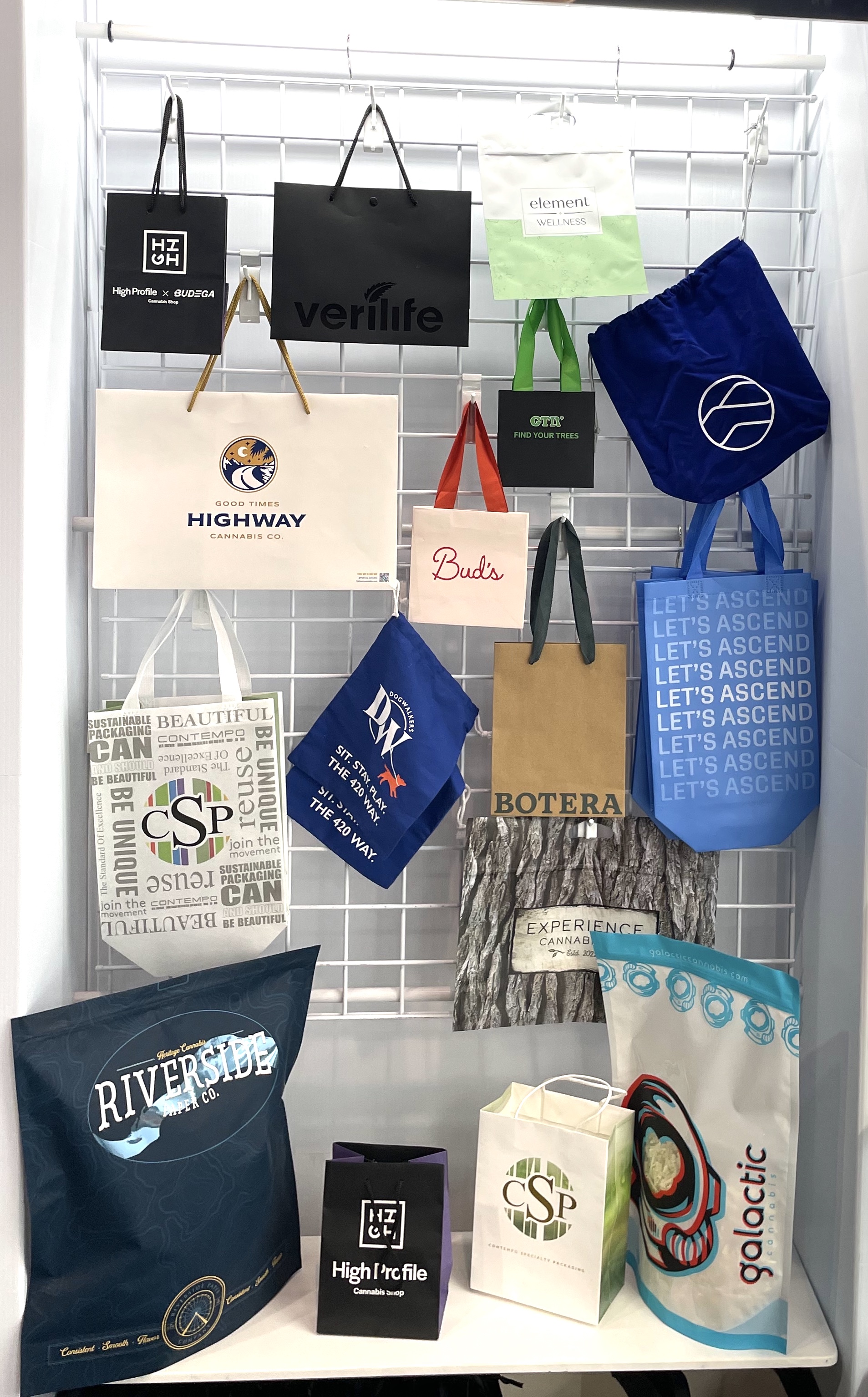 Custom Made Shopping Bags — Contempo Card