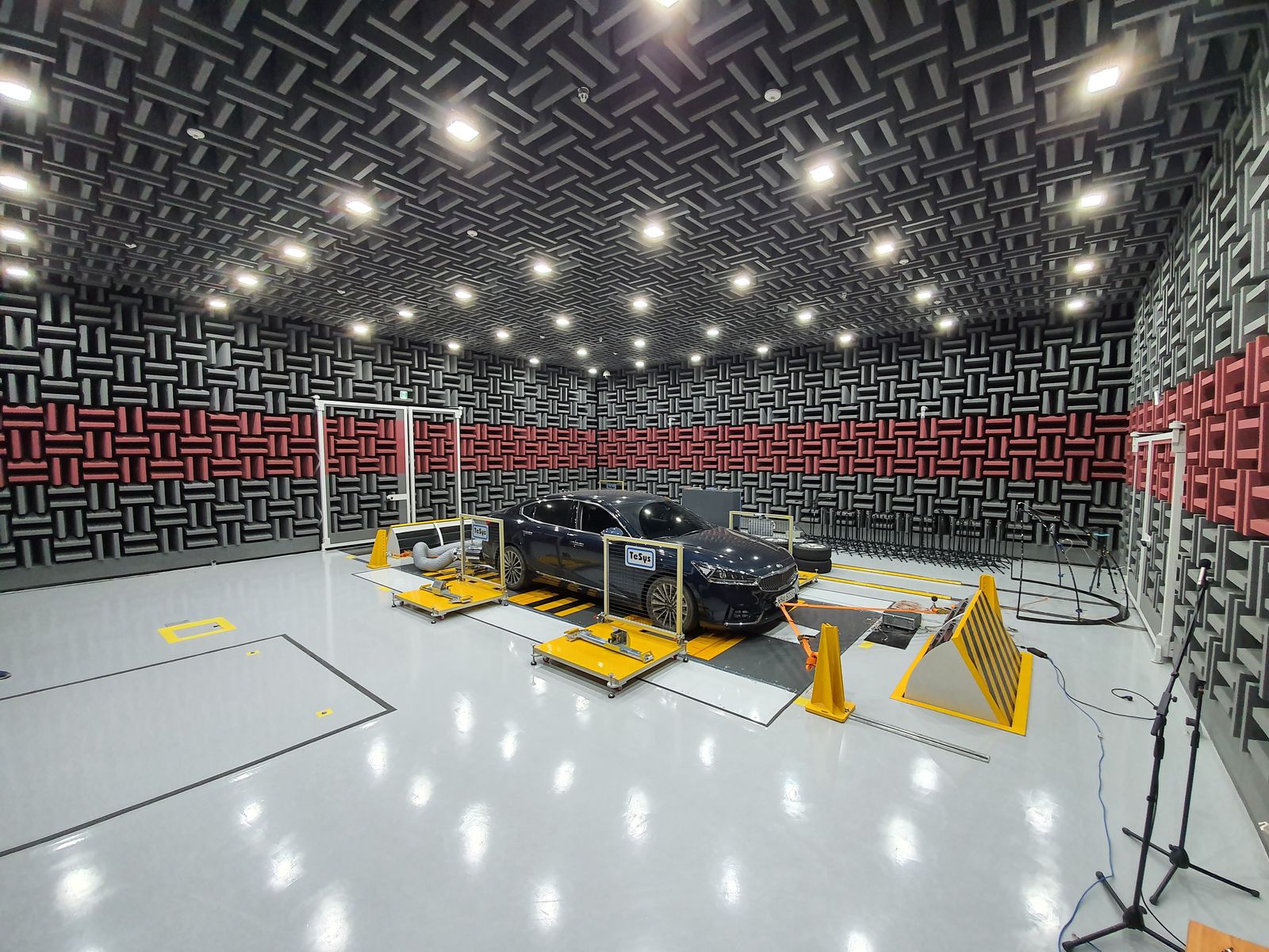 TeSys > Solution > Noise, Harshness, and Vibration (NVH)