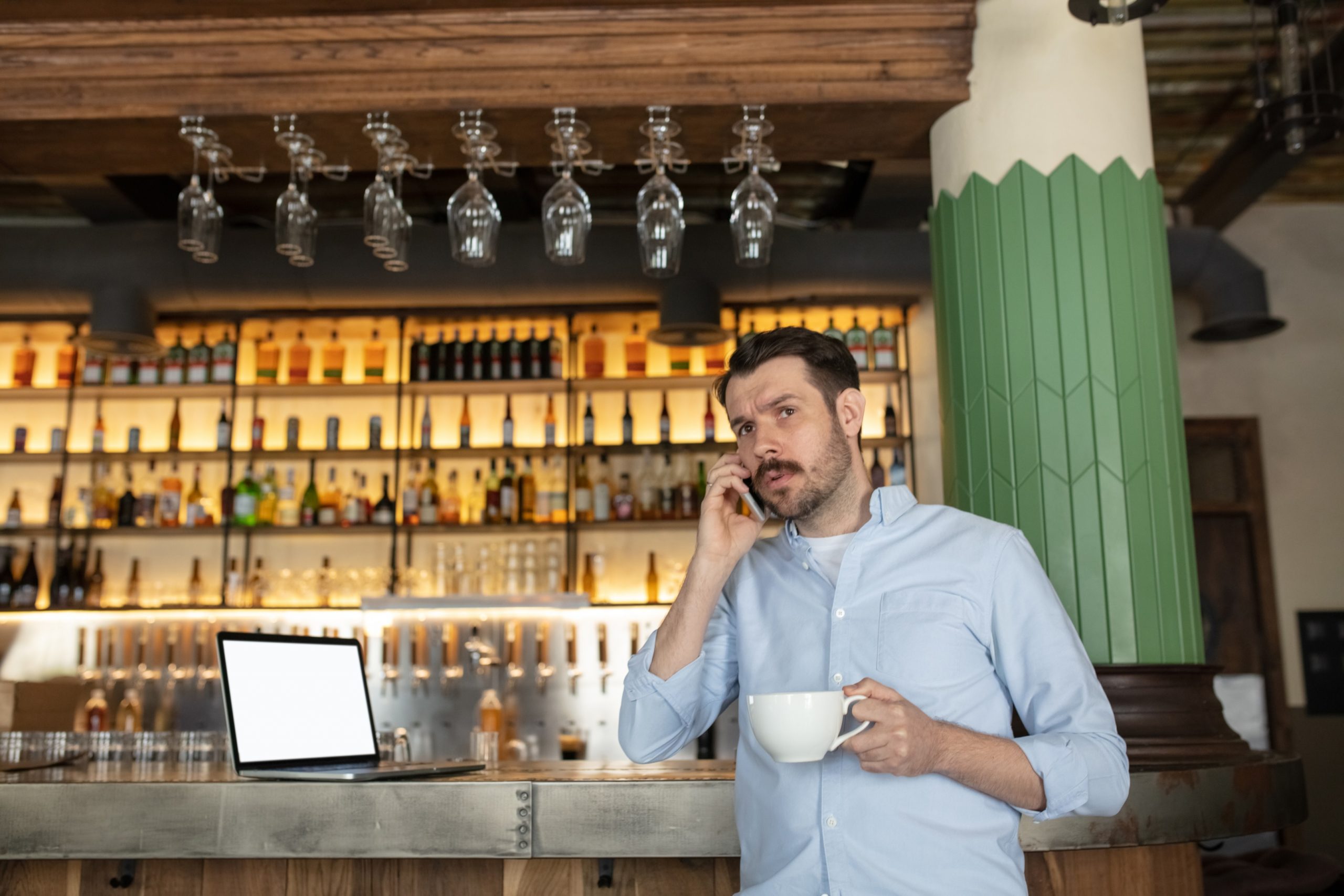 Escribe un exitoso CV de gerente del bar con nuestra metodología ...