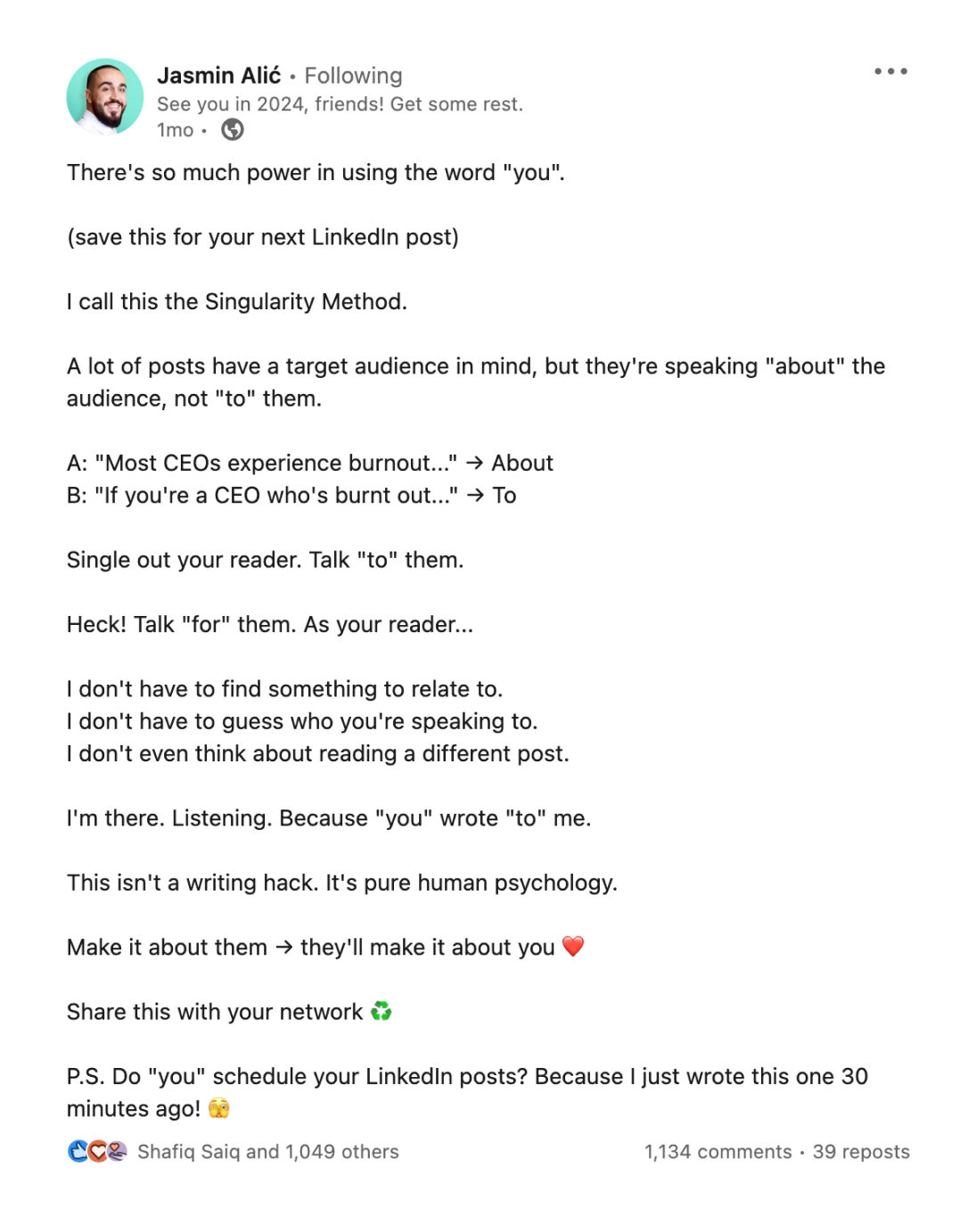 8 Expert Tips to Write a Viral LinkedIn Post