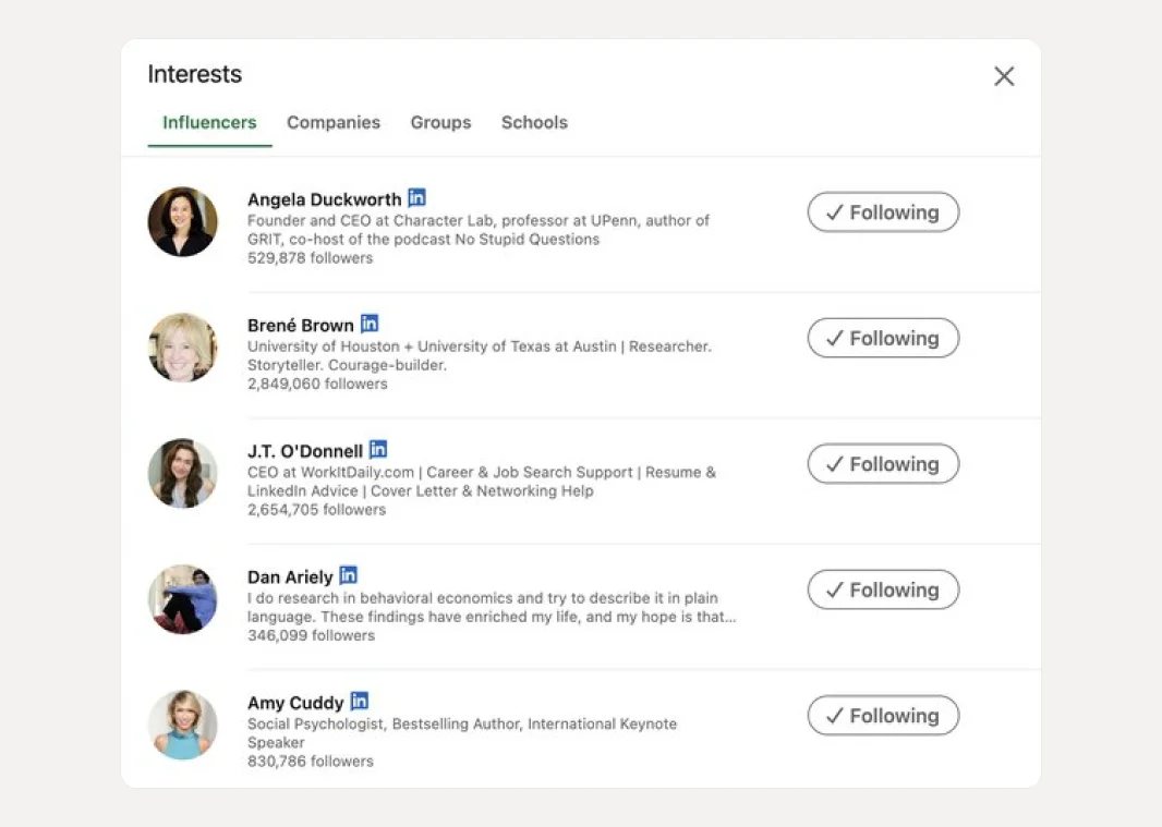 40 Expert Tips to Stand Out On LinkedIn in 2024