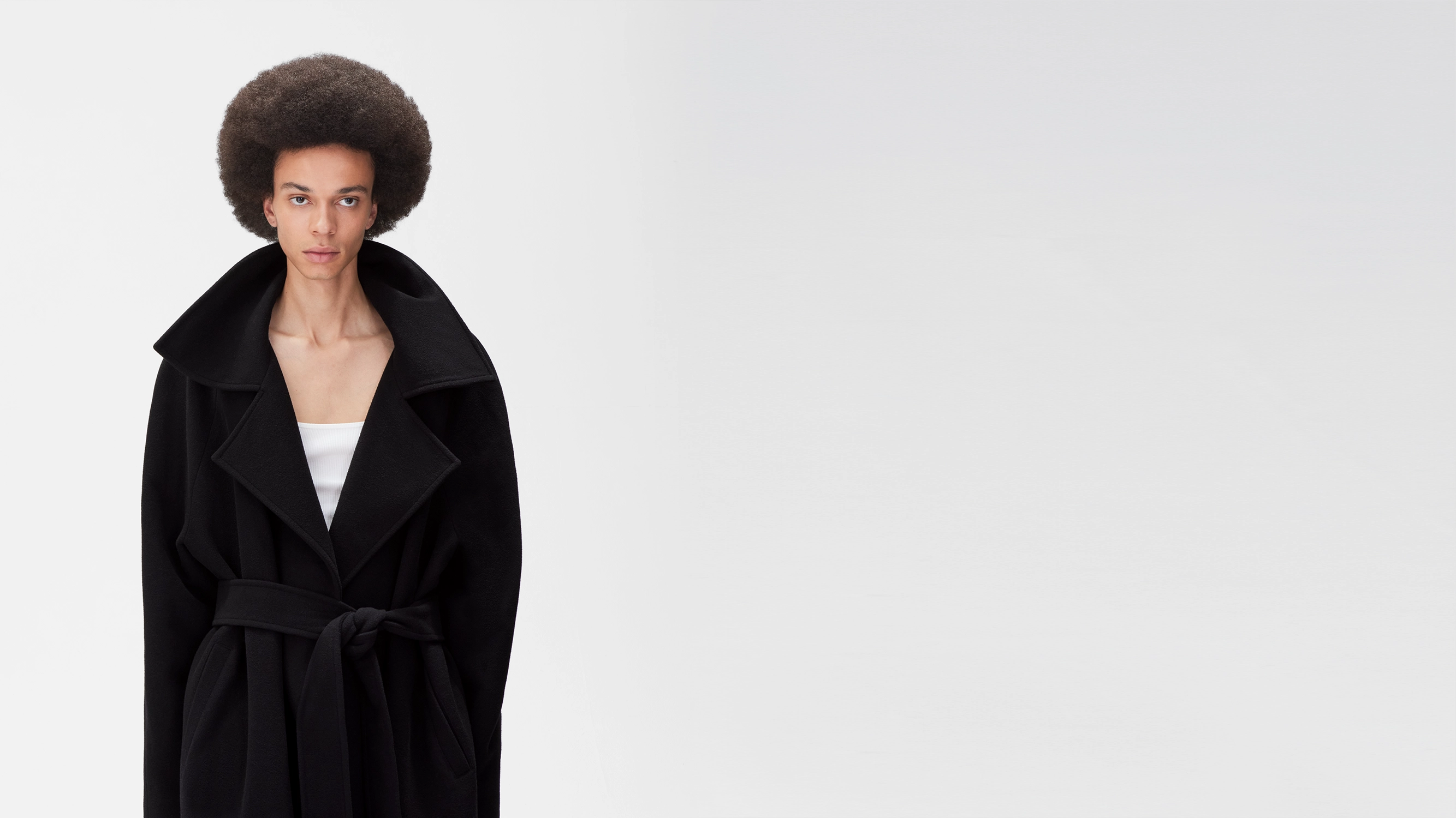 BORDEN | Minimalist Elegance in Uncomplicated Forms & Timeless Cuts