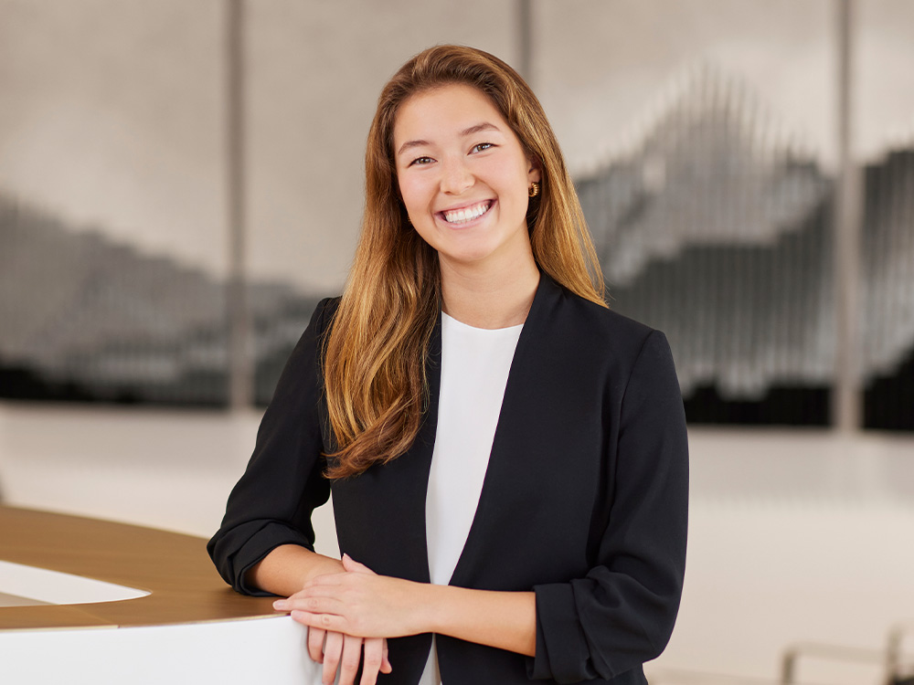 Sienna Henderson | Summit Partners | Team