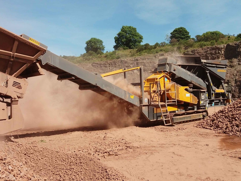 Tesab 623CT Tracked Impact Crusher