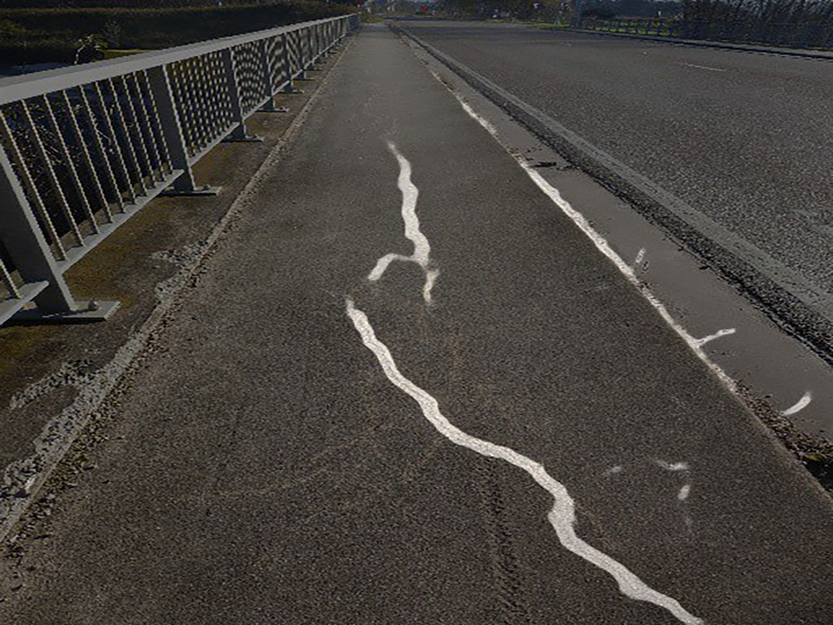 Article: How you can detect cracks in concrete bridges using deep learning