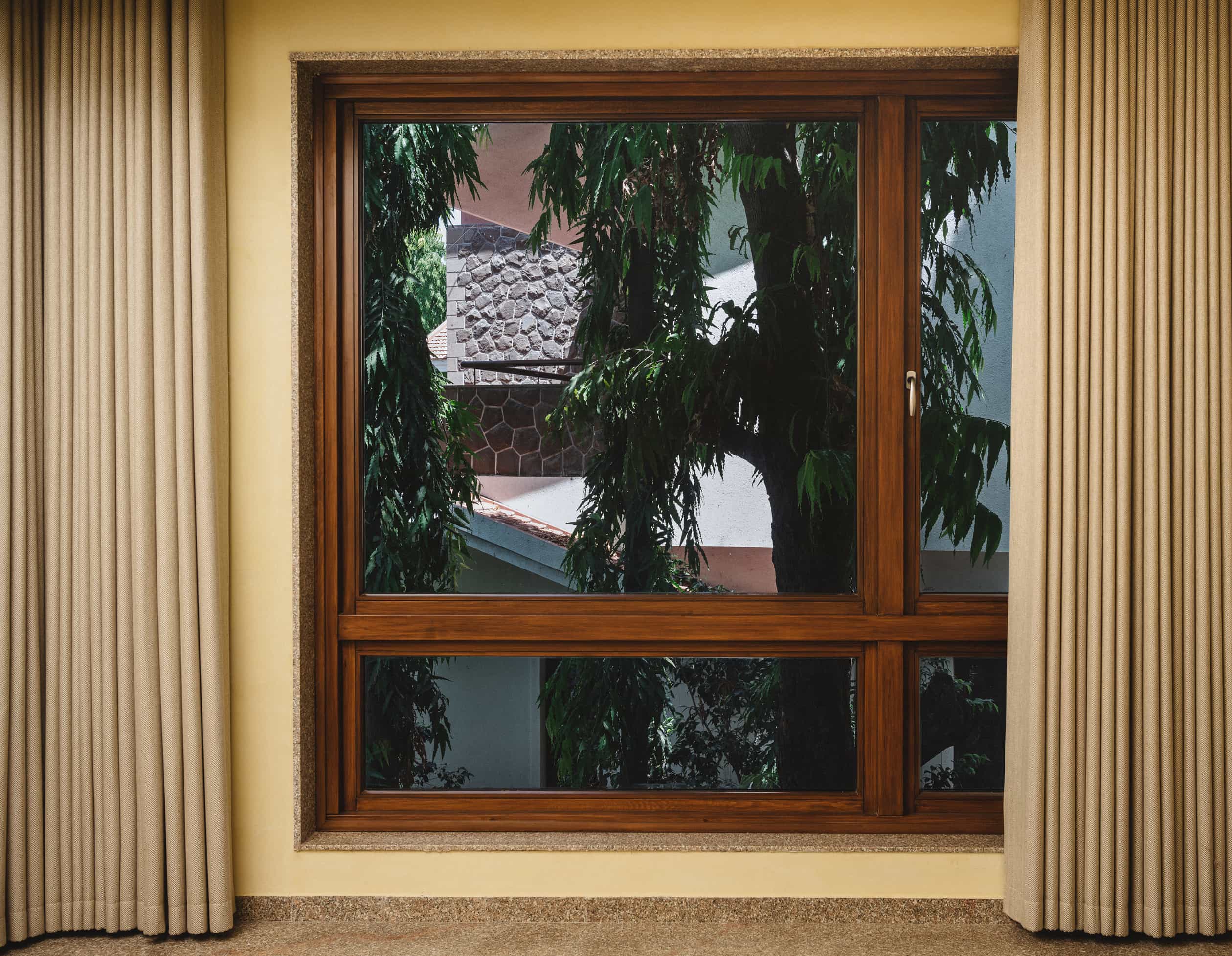 Yellow Residence | Pierro