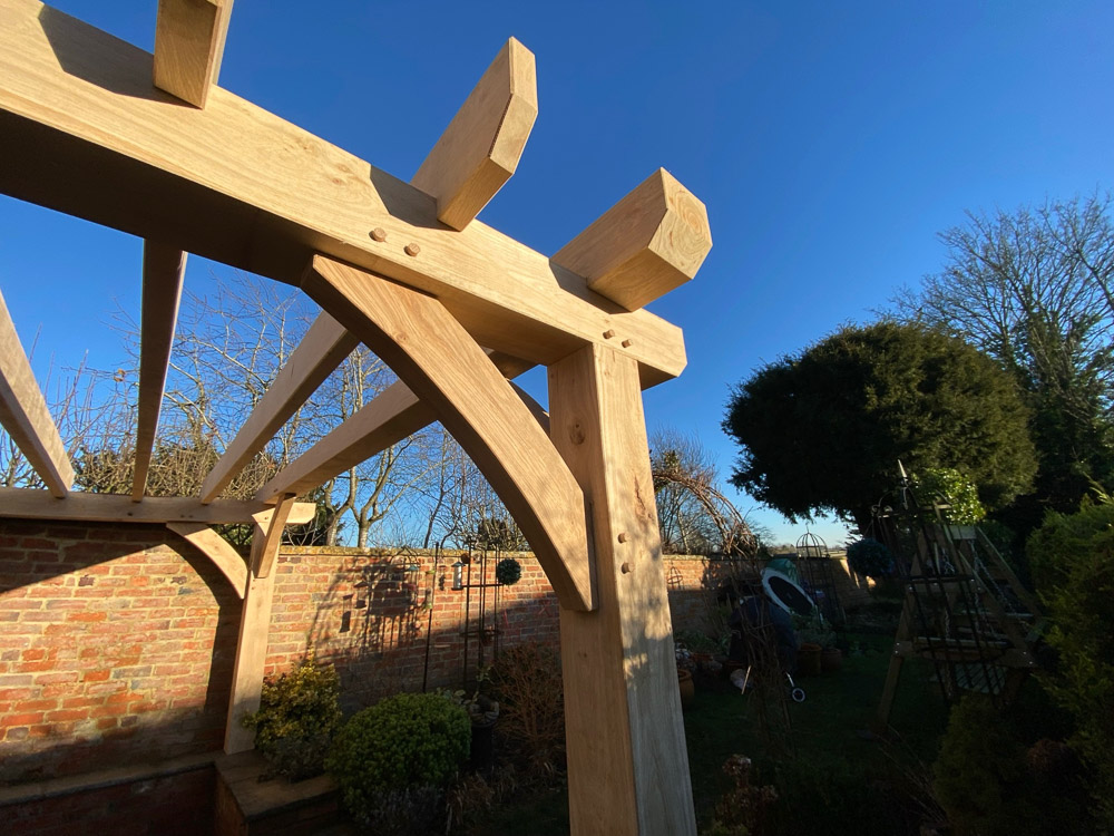 Northamptonshire Oak - Beautiful, bespoke Oak Structures for your home