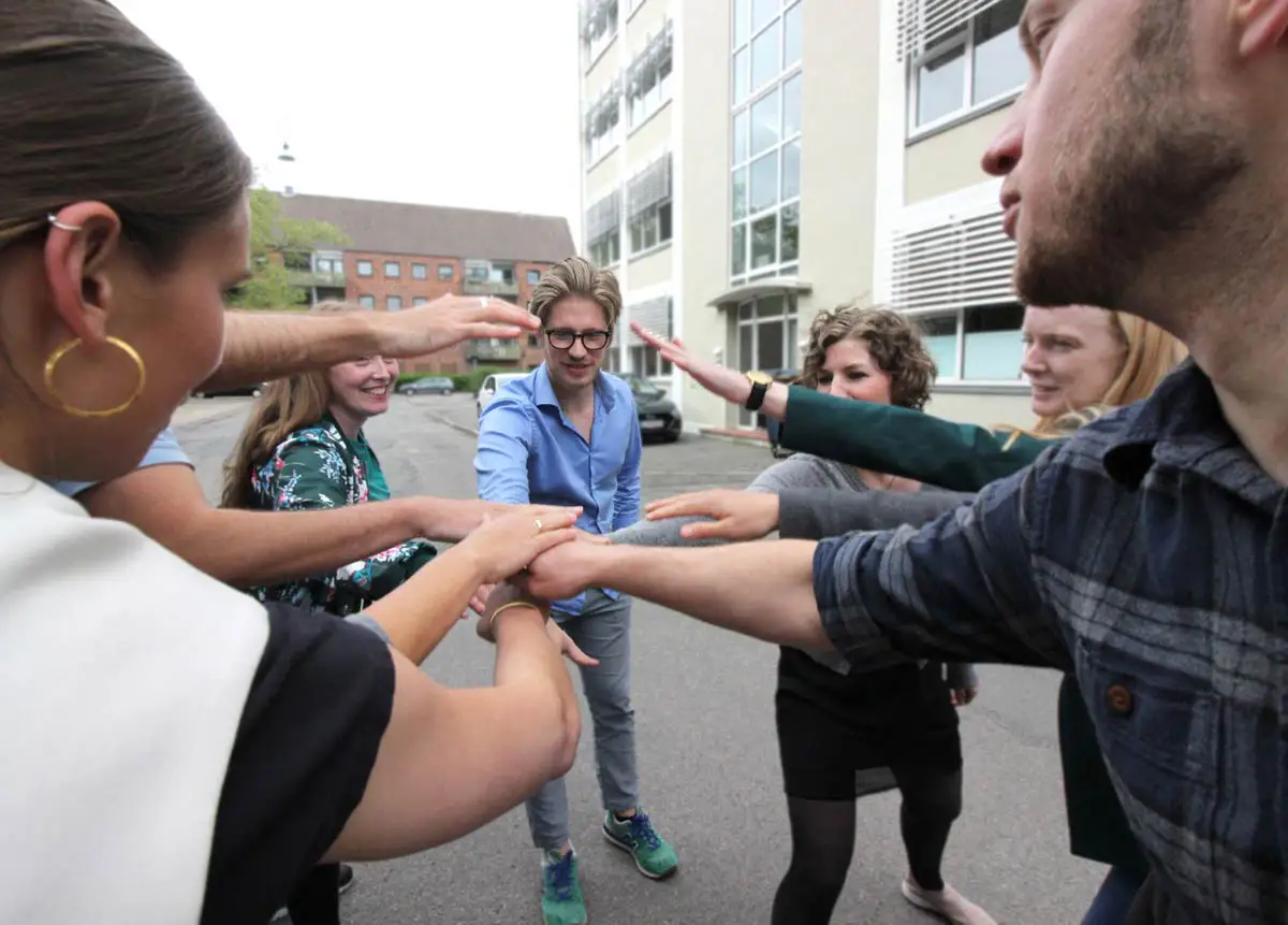 Meet Pleaz: Creating a Better Work Culture Benefits Both – Employees ...