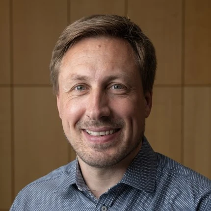 Uniqkey: Simplify Access and Secure your Business